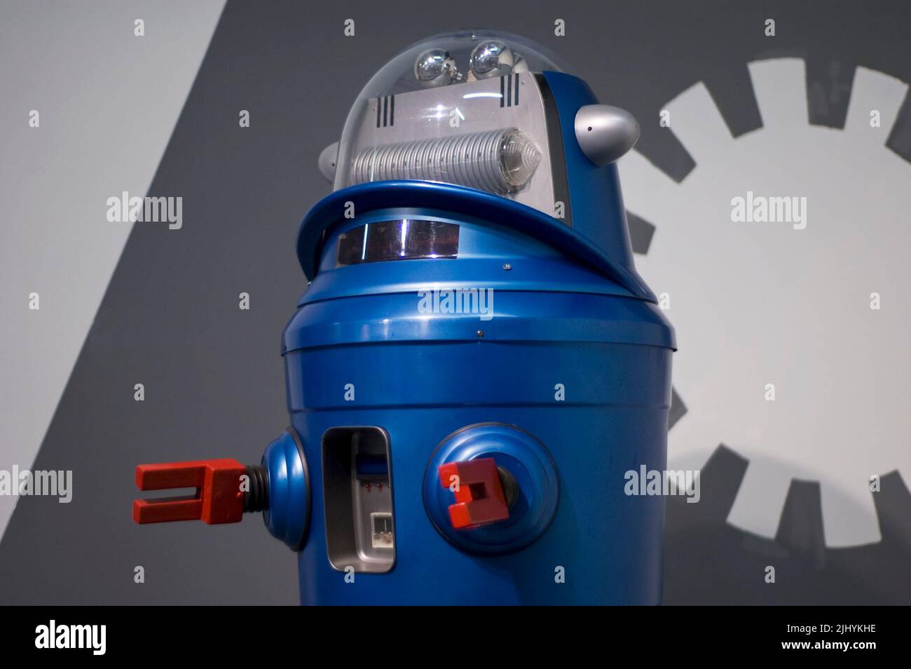 Retro science tool hi-res stock photography and images - Alamy