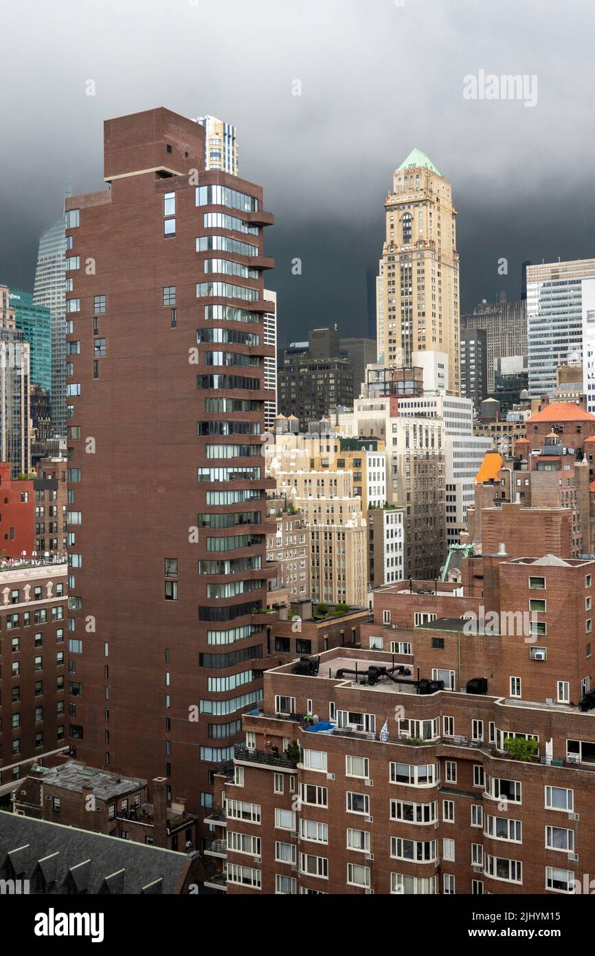 Gray thunderhead clouds look threatening over Midtown Manhattan, NYC ...