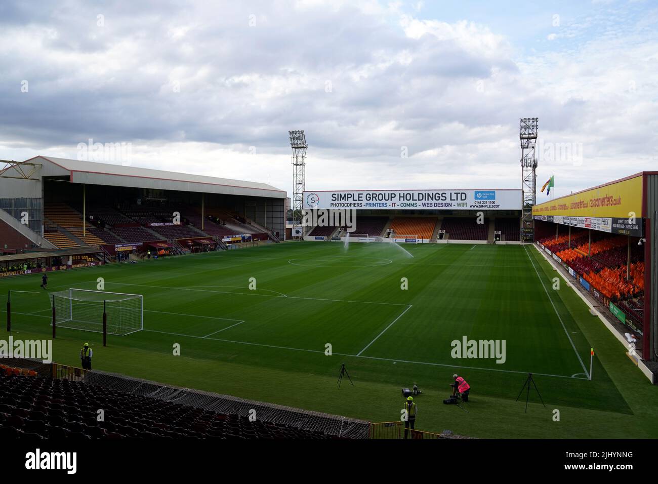 Fir park motherwell general view hi-res stock photography and images ...