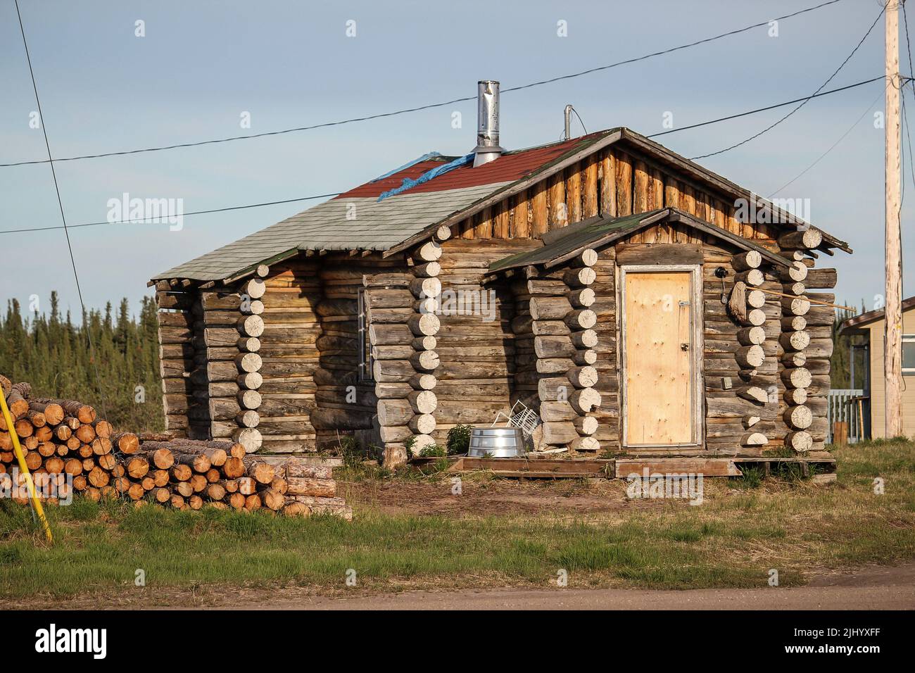 Indigenous cabin hi-res stock photography and images - Alamy