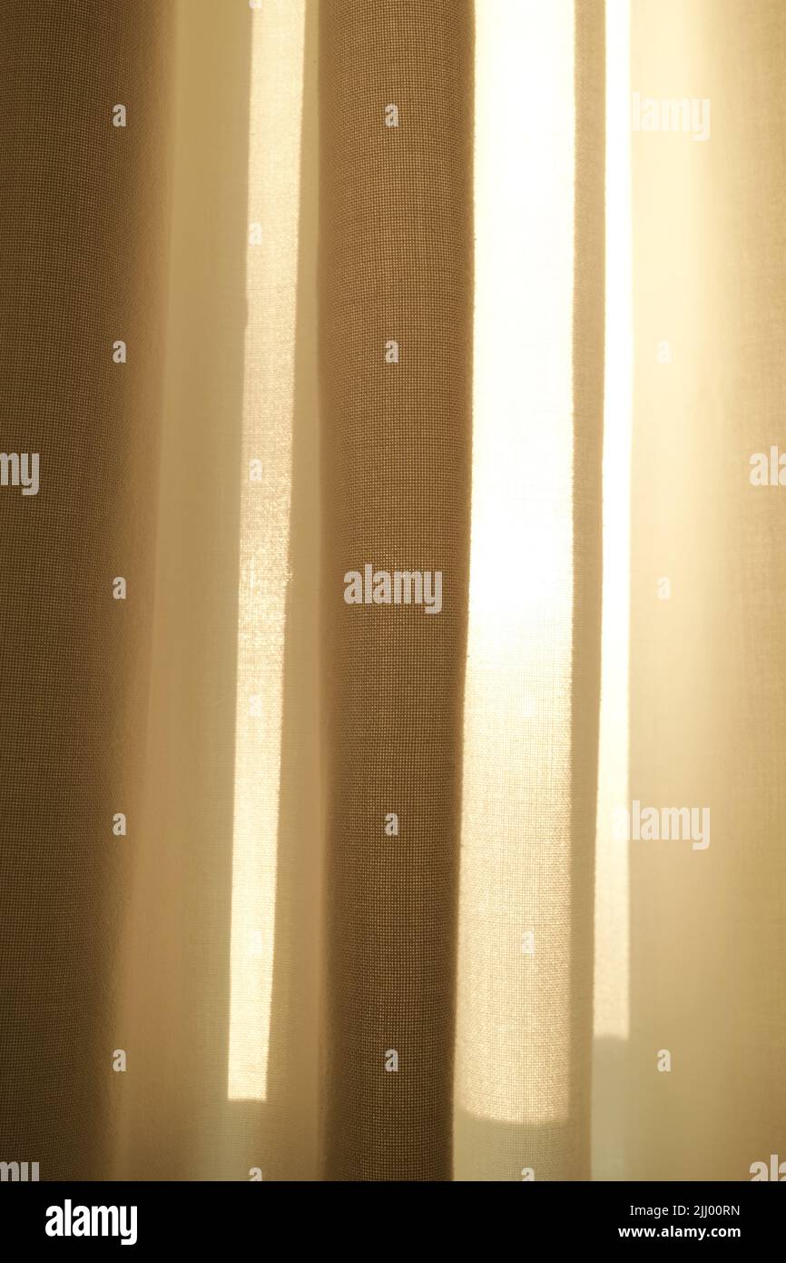 Closed curtains window hi-res stock photography and images - Alamy
