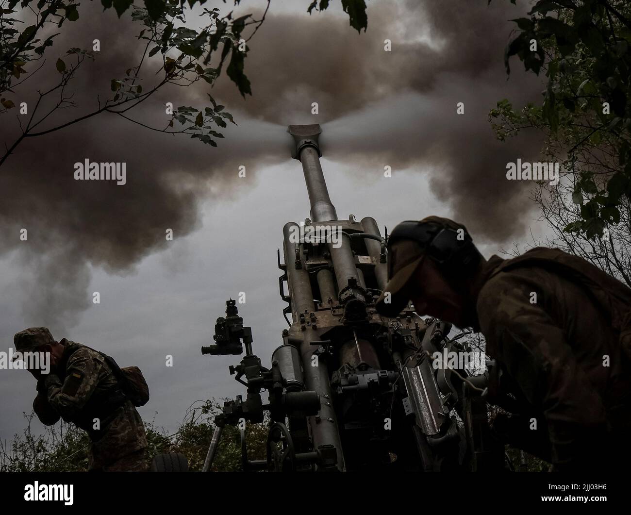 M777 howitzer ukraine hi-res stock photography and images - Alamy