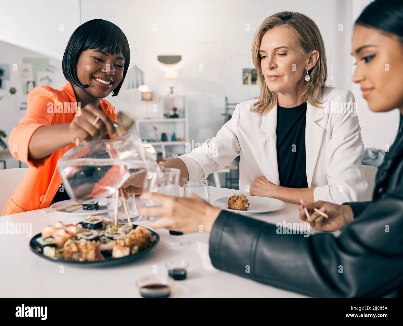 Modern sushi hi-res stock photography and images - Alamy