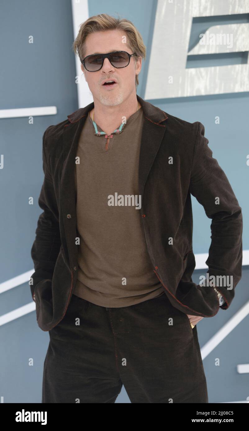Bullet train brad pitt london hi-res stock photography and images - Alamy