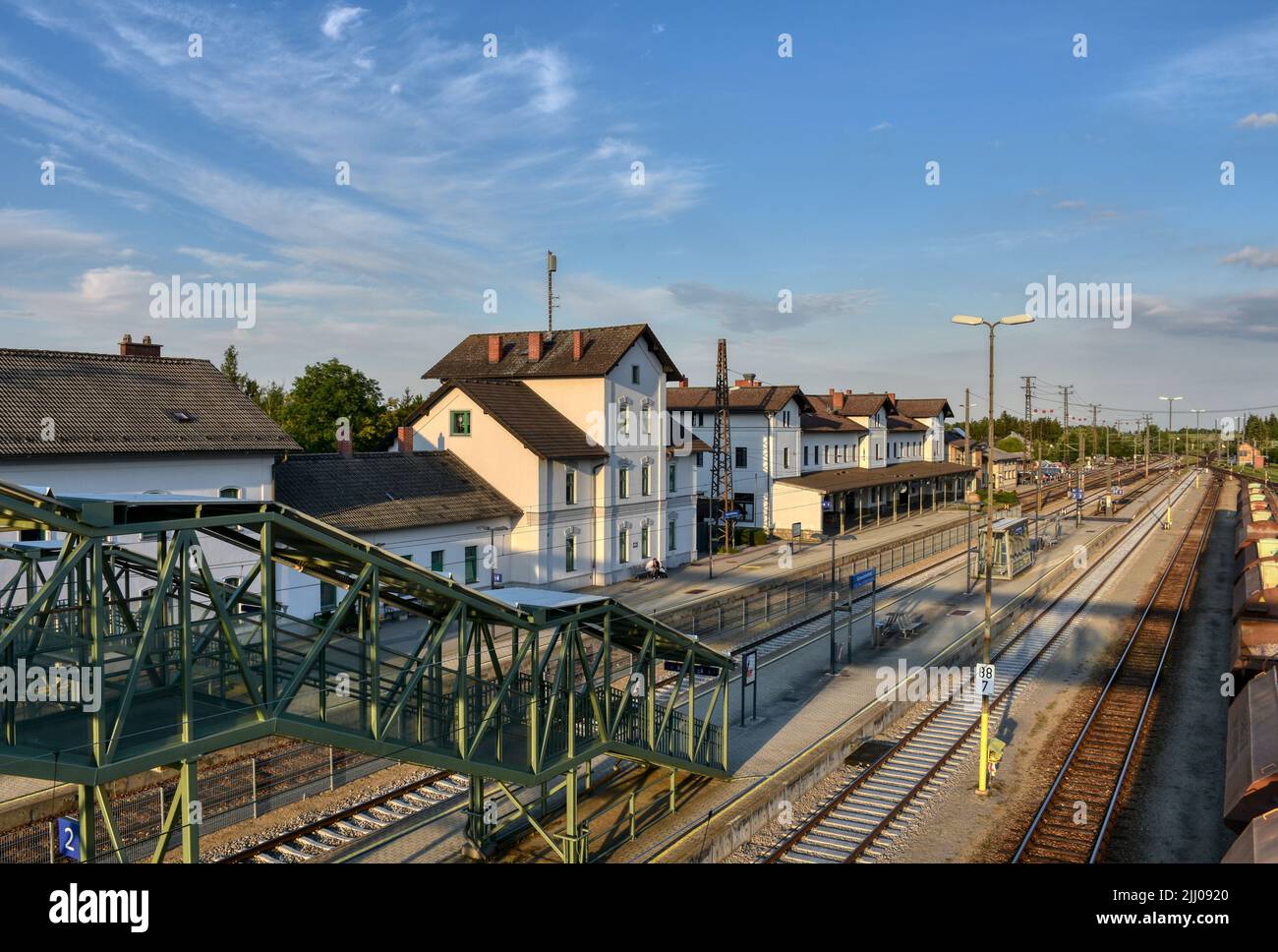 Siegmundsherberg, Bahnhof, Zug, Güterzug, Personenzug, Gleis, Gleise ...