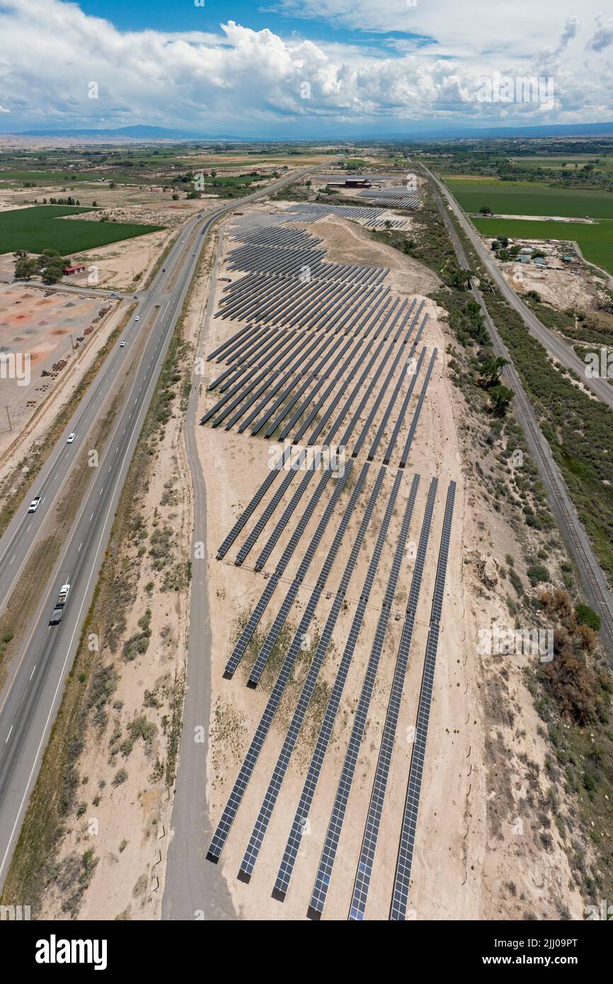 Olathe, Colorado - A 10 megawatt solar farm in rural western Colorado ...