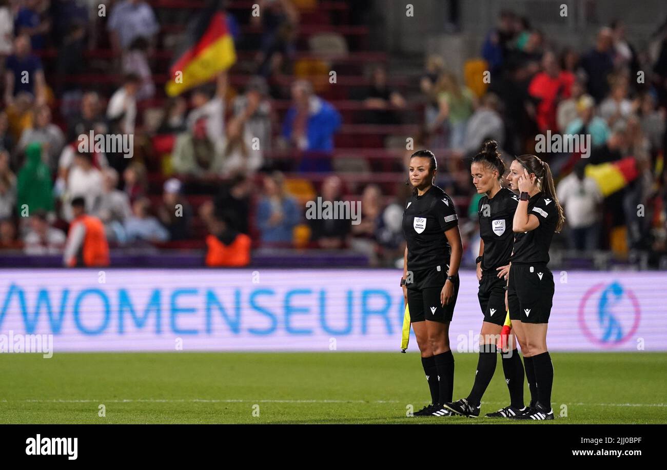Referee Rebecca Welch (centre) with assistant referee's Lisa Rashid ...