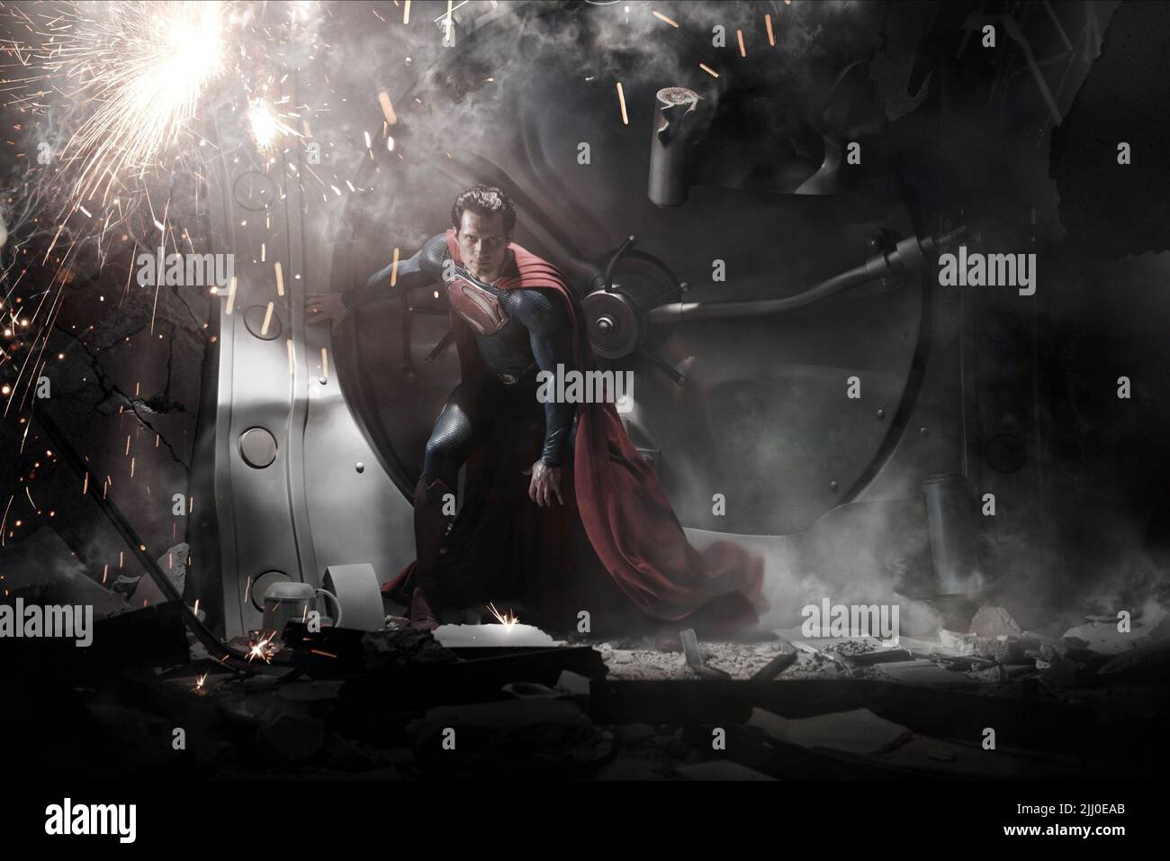 Henry cavill man of steel hi-res stock photography and images - Alamy