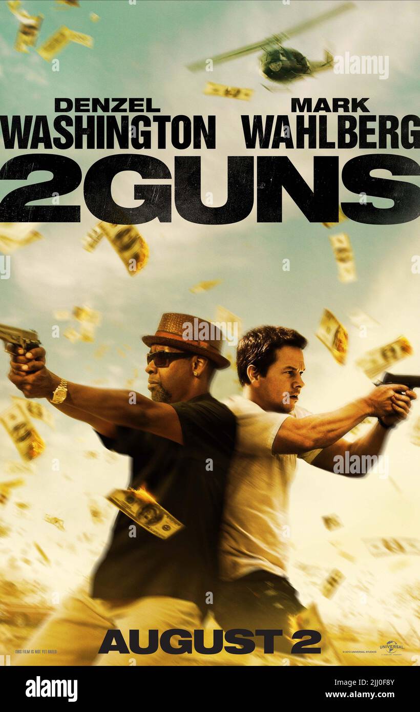 DENZEL WASHINGTON, MARK WAHLBERG POSTER, 2 GUNS, 2013 Stock Photo - Alamy