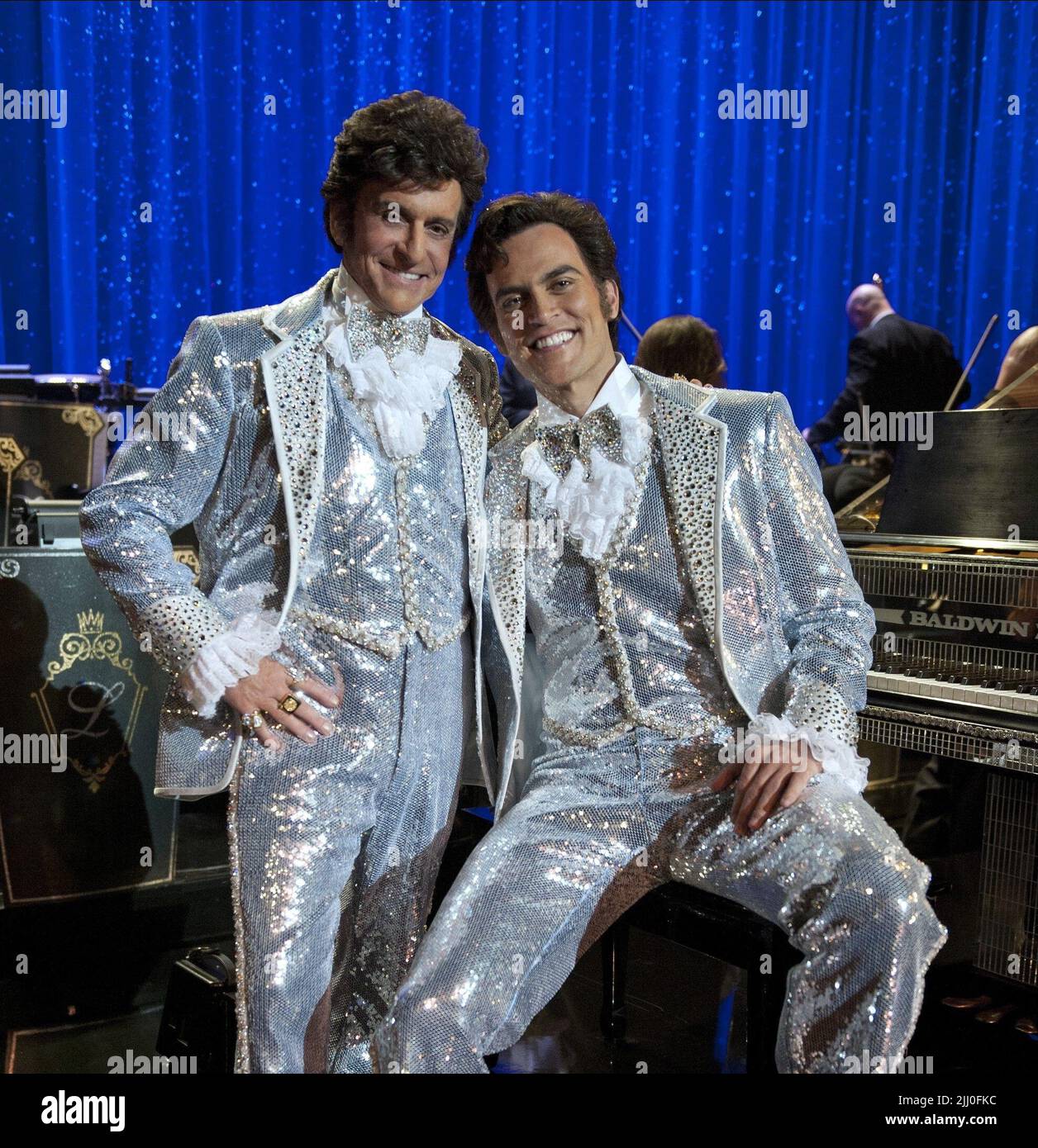 Behind The Candelabra Cast