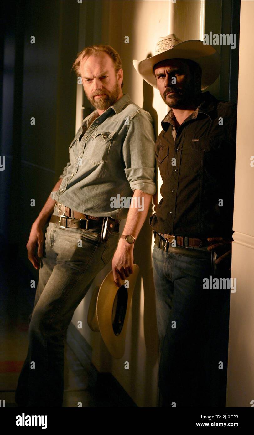 HUGO WEAVING, AARON PEDERSEN, MYSTERY ROAD, 2013 Stock Photo - Alamy