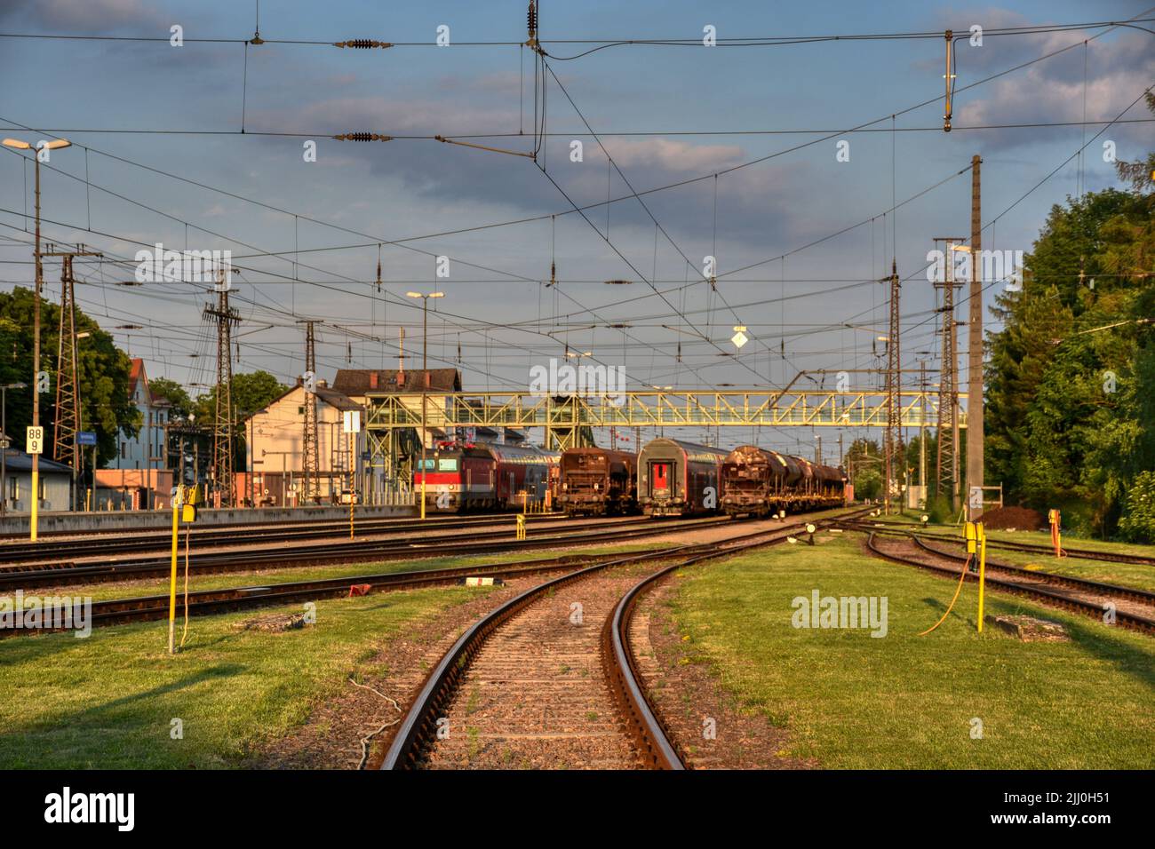 Siegmundsherberg, Bahnhof, Zug, Güterzug, Personenzug, Gleis, Gleise ...