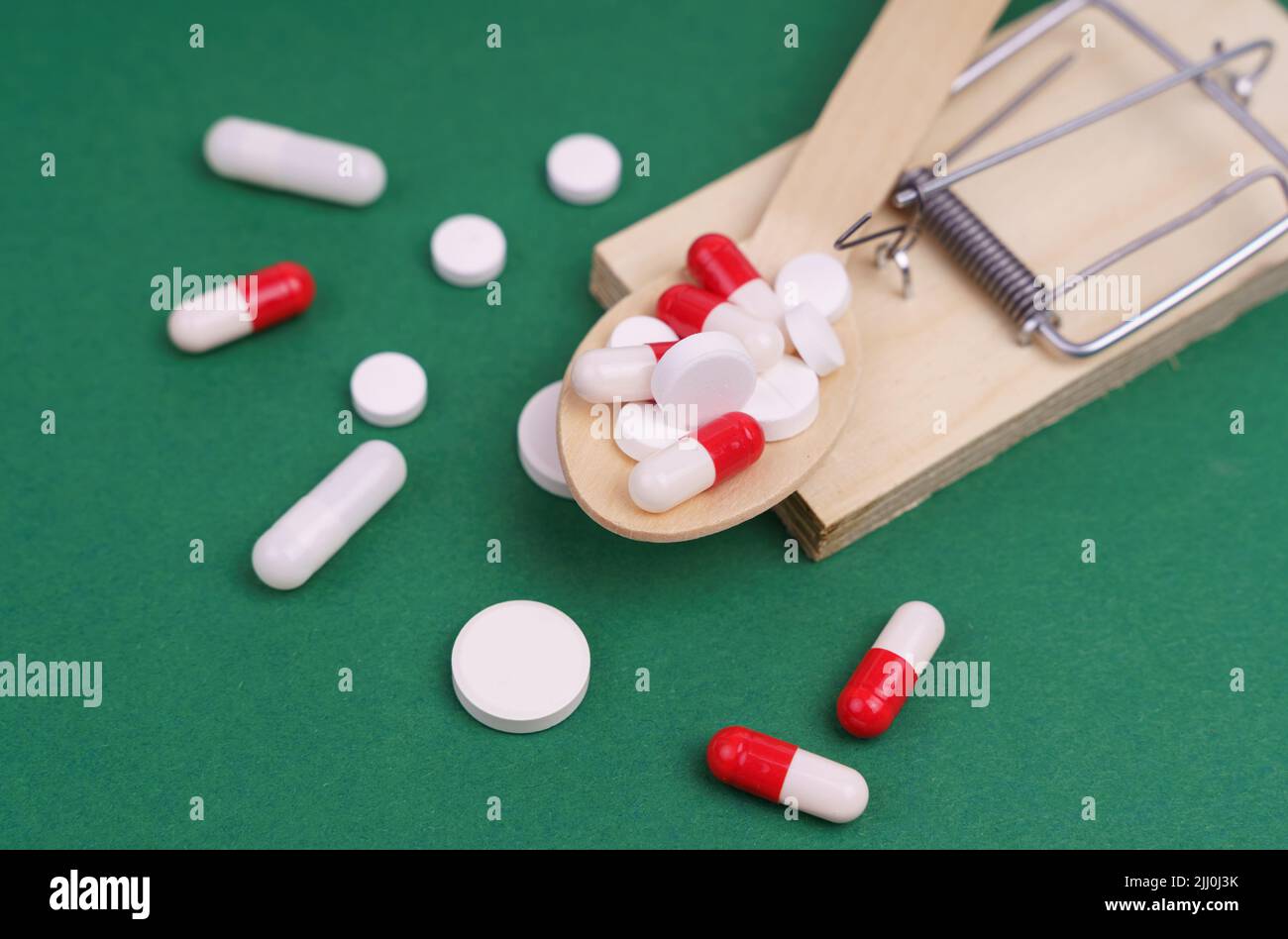 Trap capsules hi-res stock photography and images - Alamy