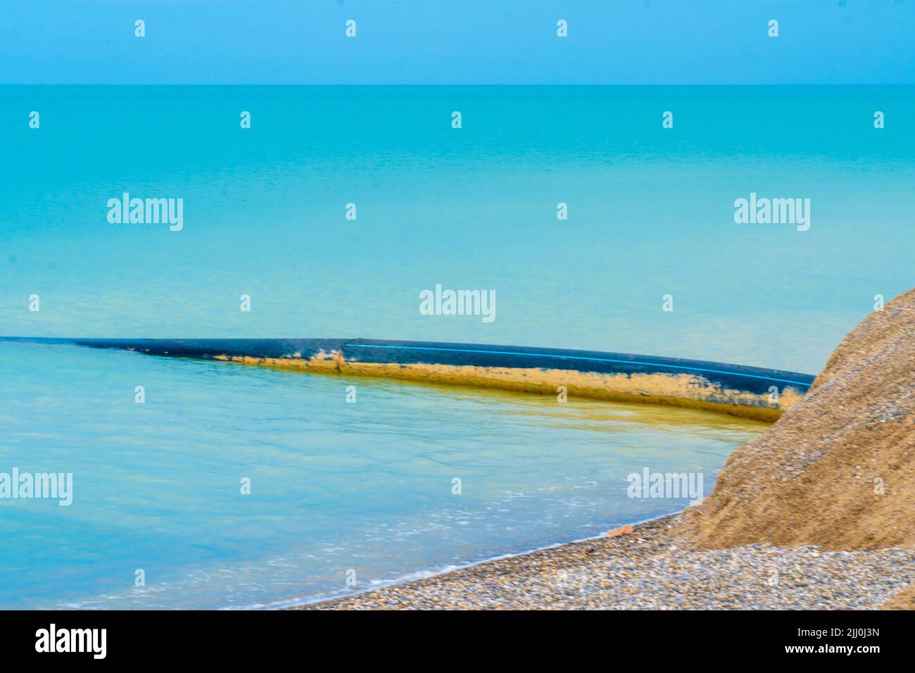 Oil water offshore sea platform pipe ocean industry industrial flow ...