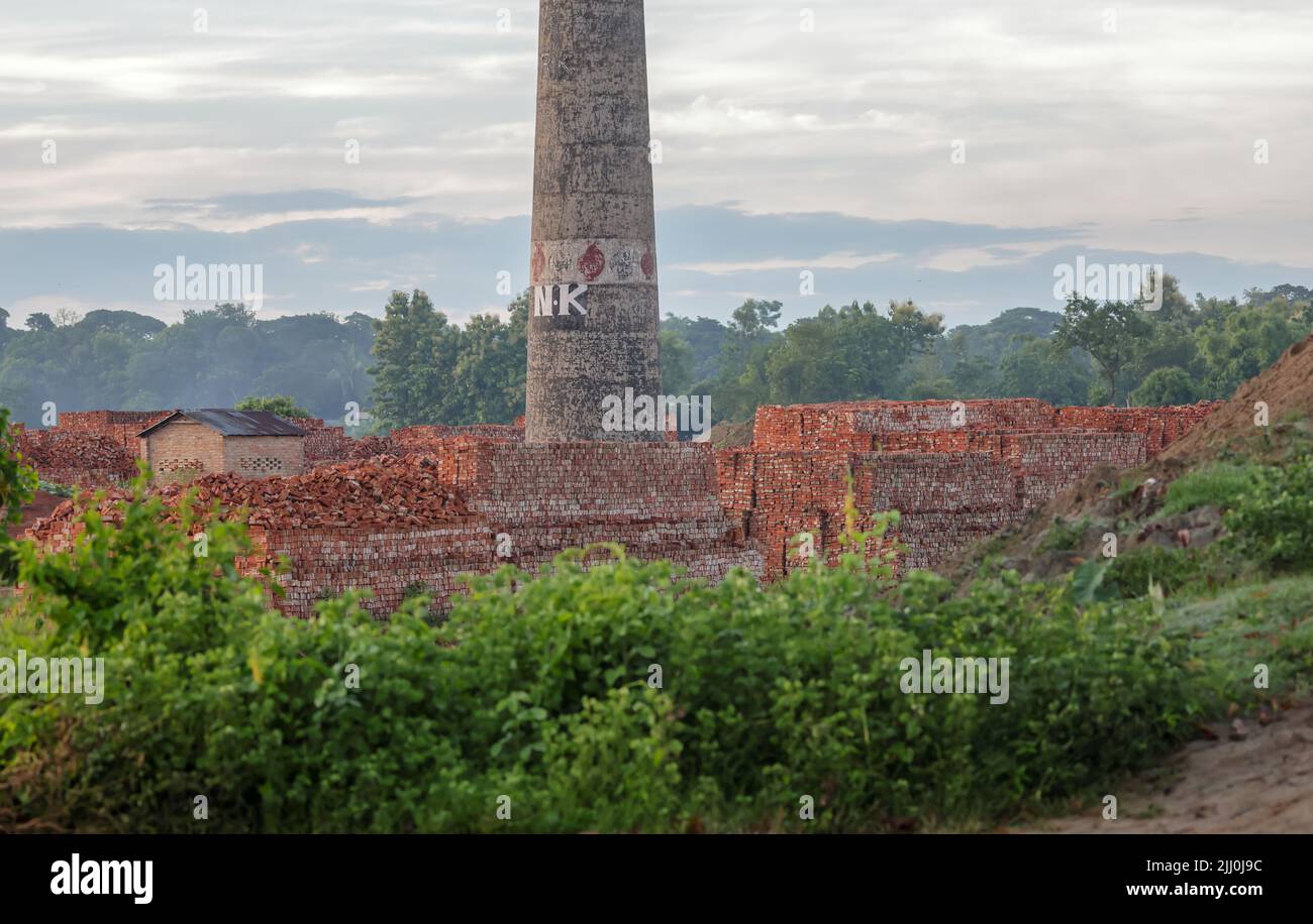 Brick field environment hi-res stock photography and images - Alamy