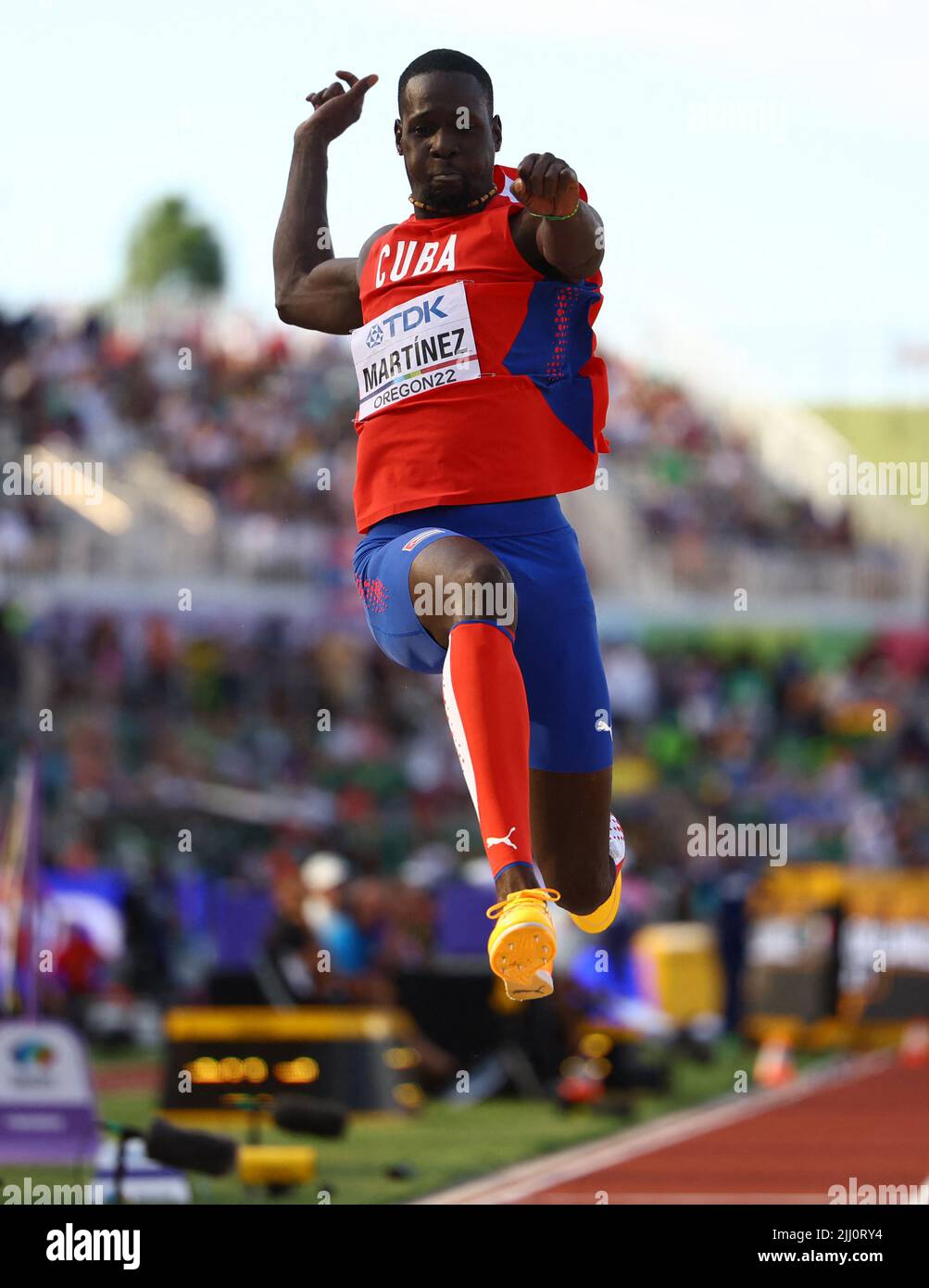 Lazaro martinez triple jump hi-res stock photography and images - Alamy