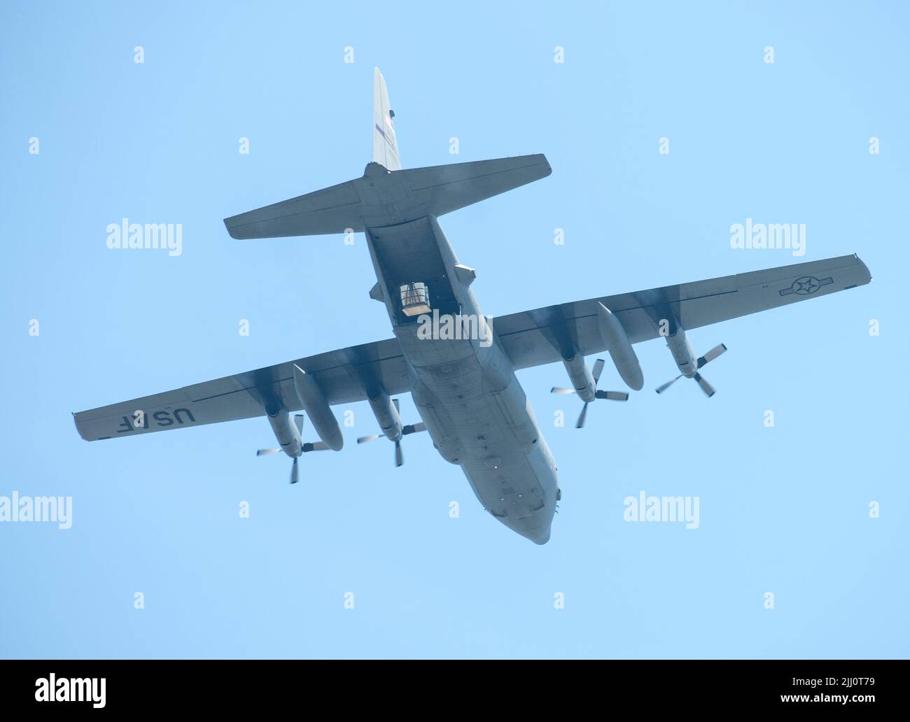 96th airlift squadron hi-res stock photography and images - Alamy