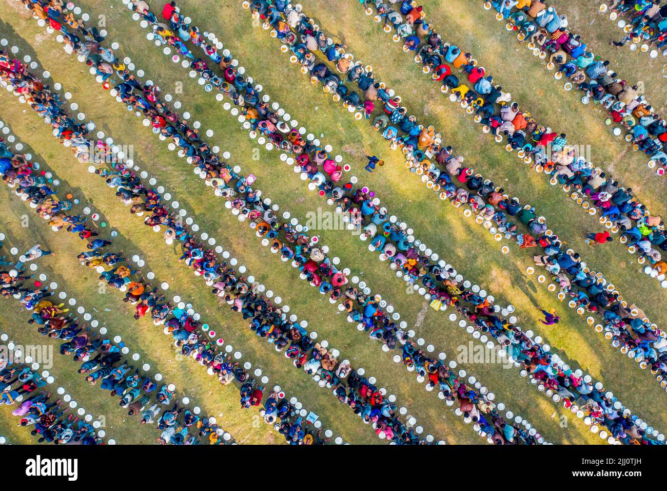 People gather in rural Bangladesh for Uros majlis, a traditional food ...