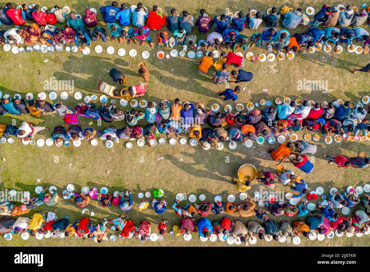 People gather in rural Bangladesh for Uros majlis, a traditional food ...