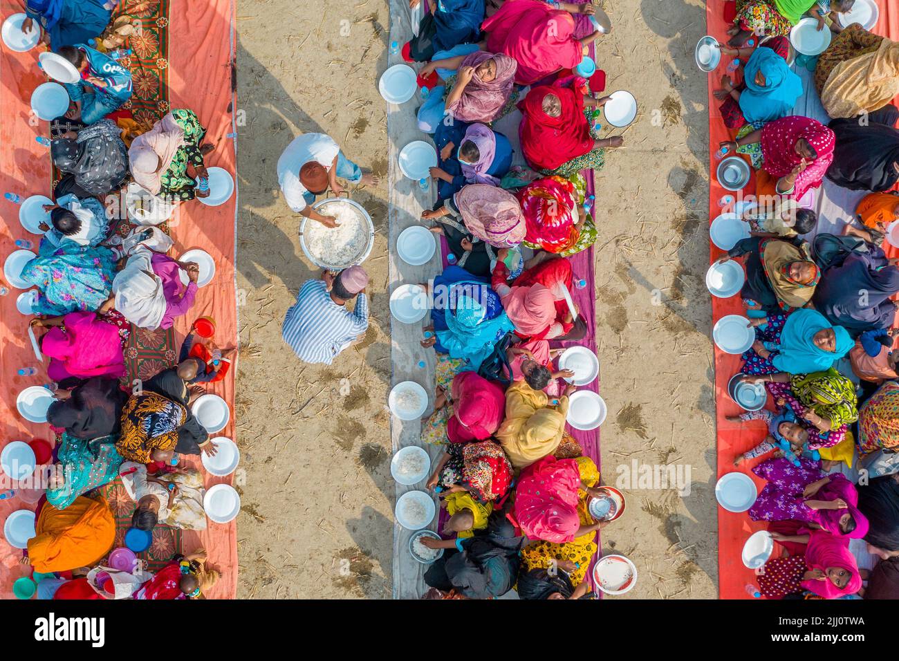 People gather in rural Bangladesh for Uros majlis, a traditional food ...