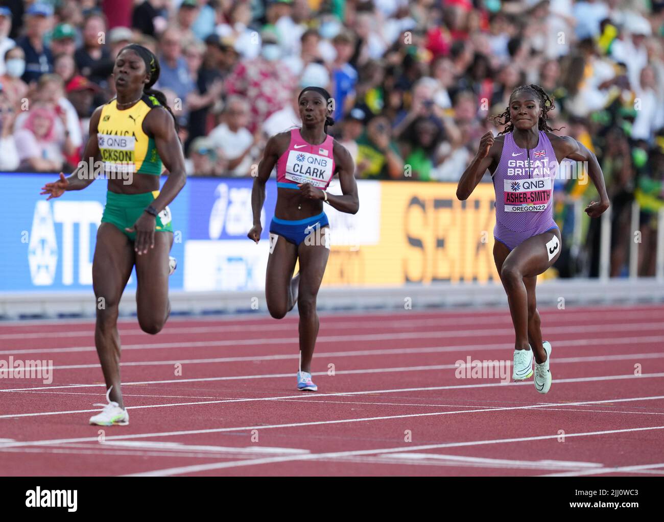 Great Britain's Dina Asher-Smith (right) and Jamaica’s Shericka Jackson ...