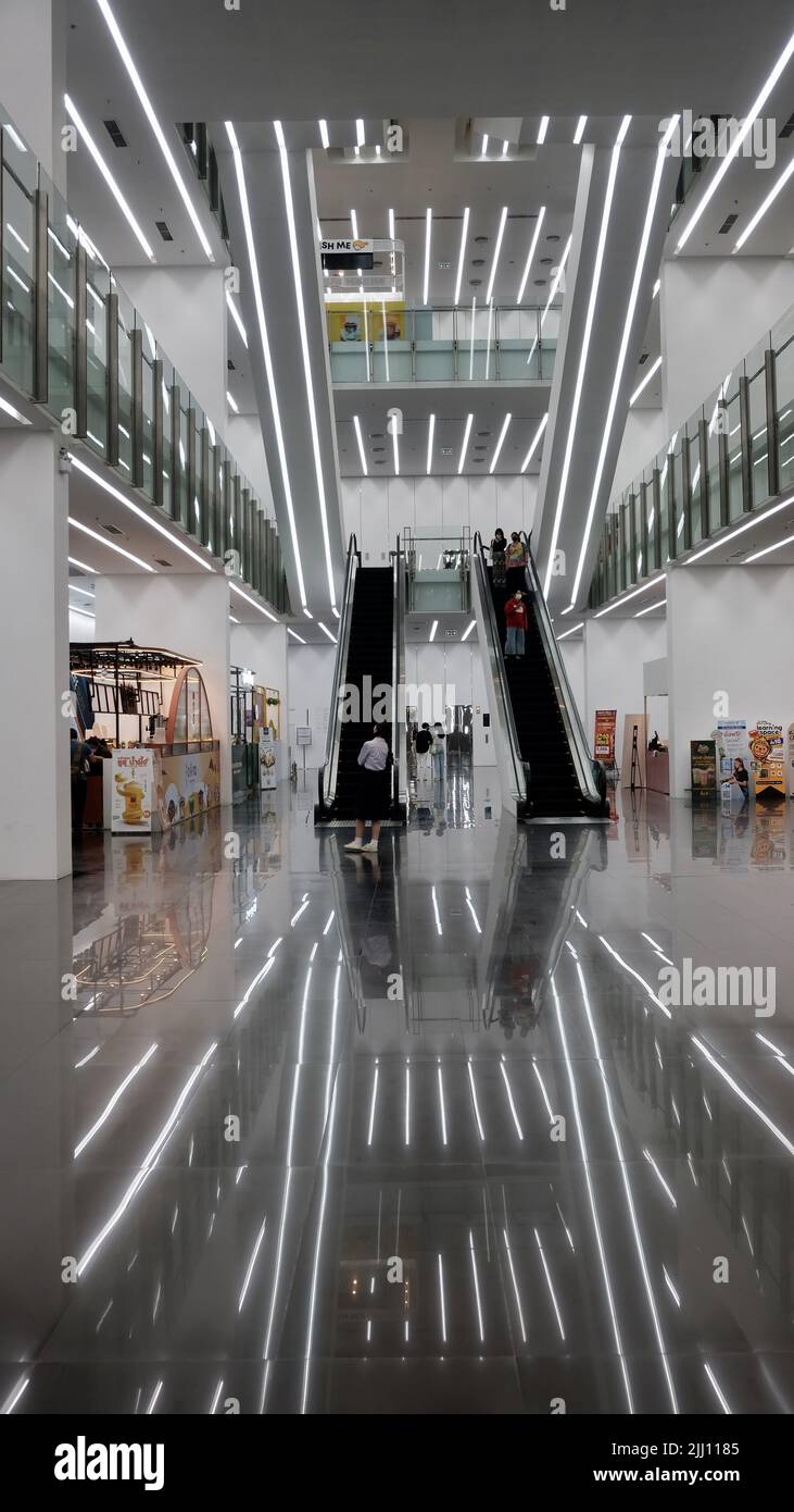 Siamscape Cathedral Building Interior Siam Square Bangkok Thailand ...