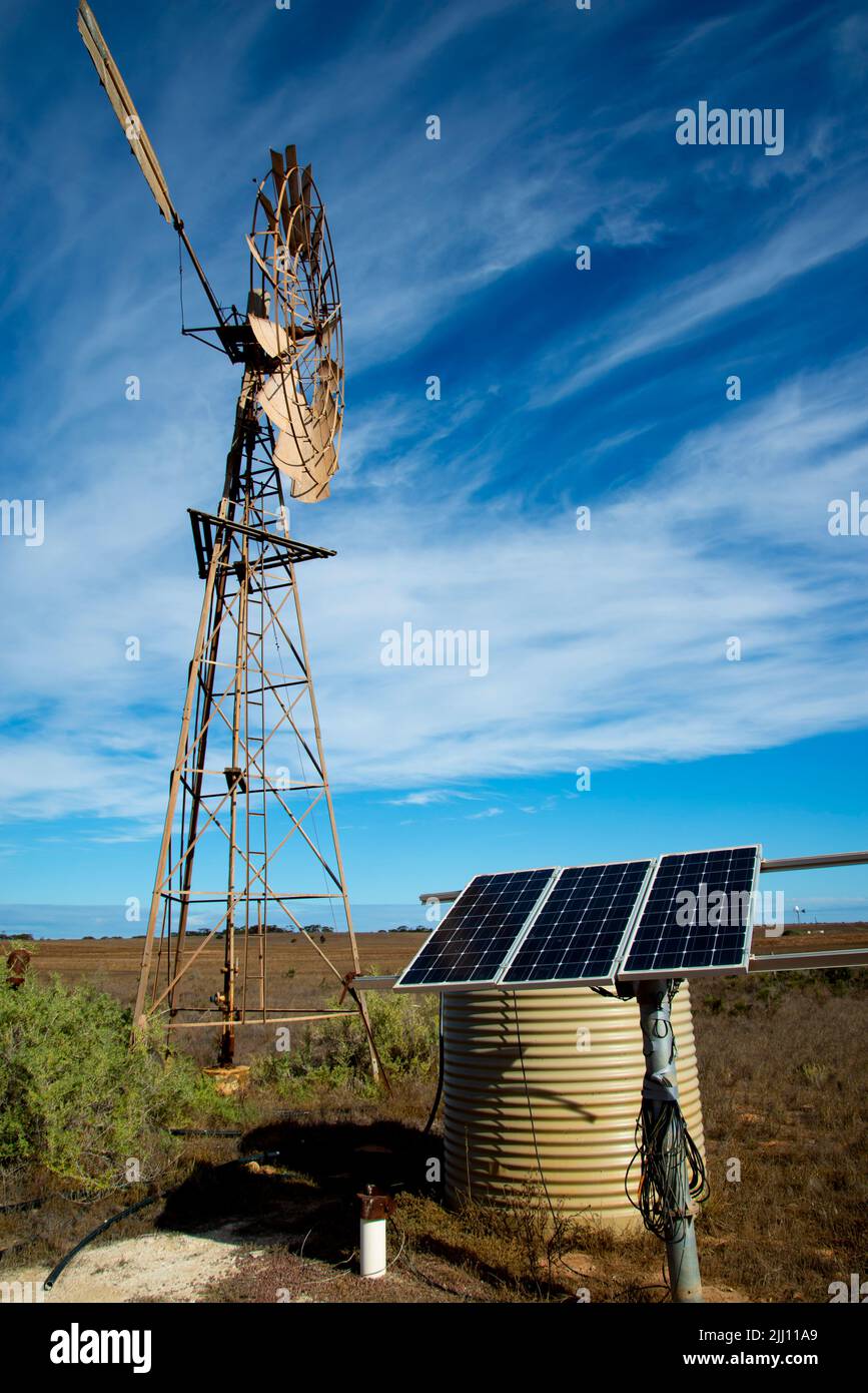 Metal Windmill in the Outback Stock Photo - Alamy