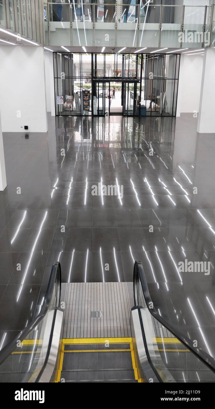 Siamscape Cathedral Building Interior Siam Square Bangkok Thailand ...