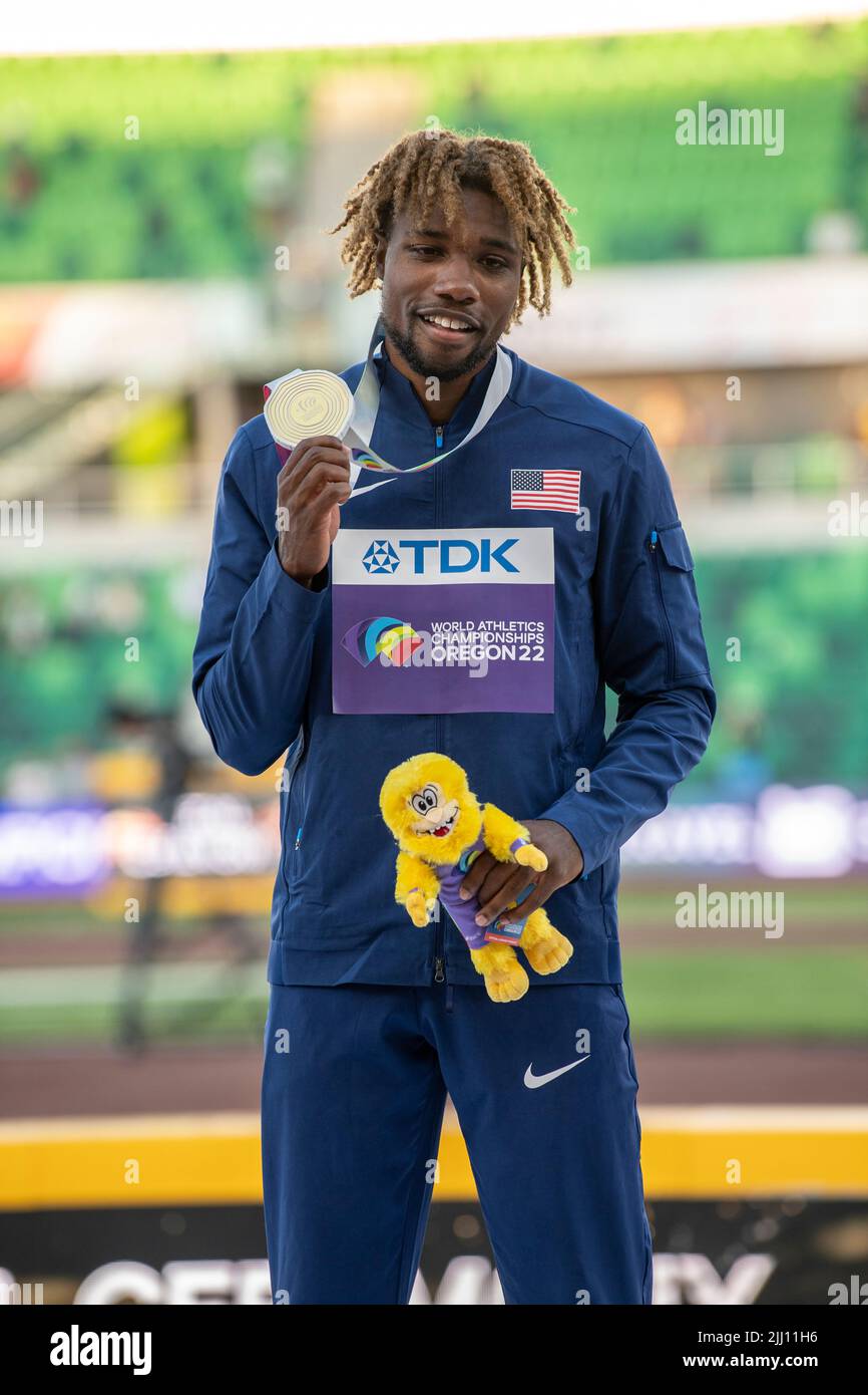 Eugene, USA. 21st July, 2022. Noah Lyles (USA) Gold medal ceremony in ...