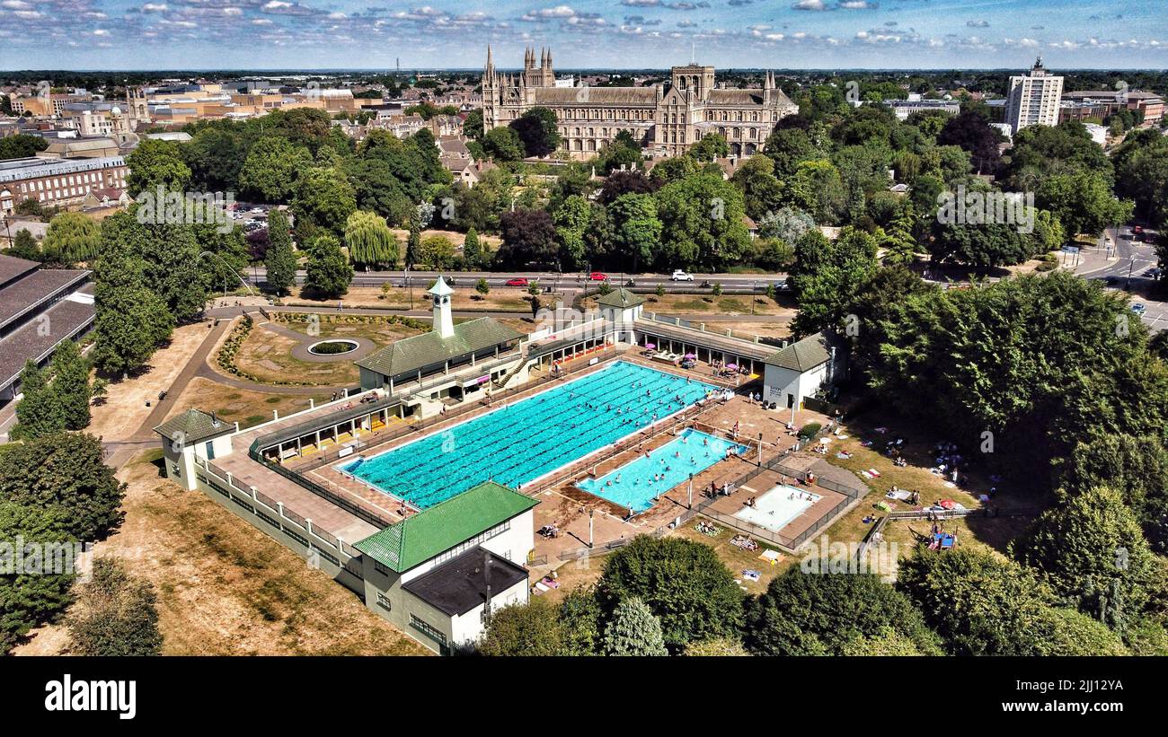 Once the heatwave started, all of the available spaces were quickly ...