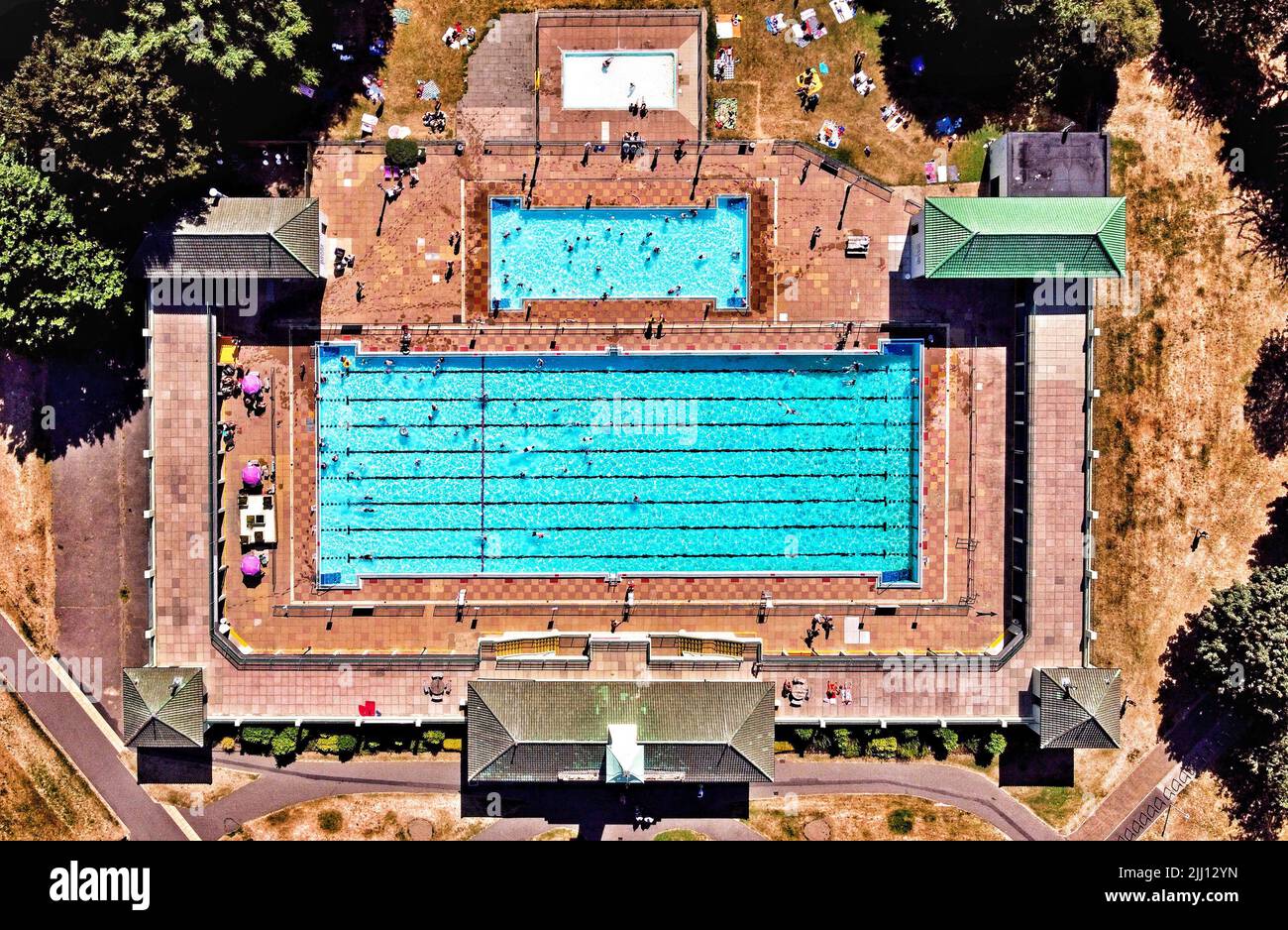 Once the heatwave started, all of the available spaces were quickly ...