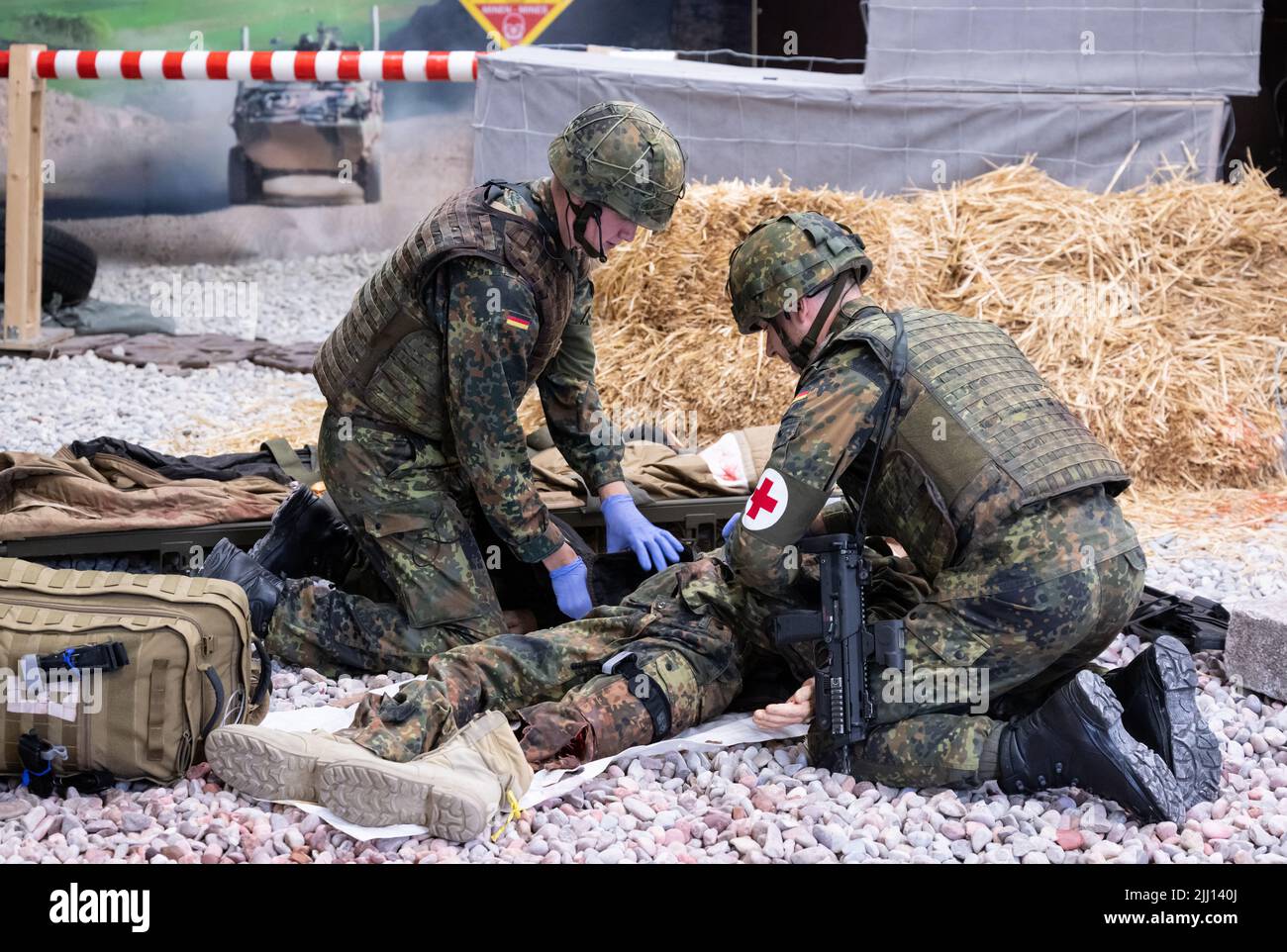 Munich, Germany. 21st July, 2022. Soldiers take part in an exercise at ...