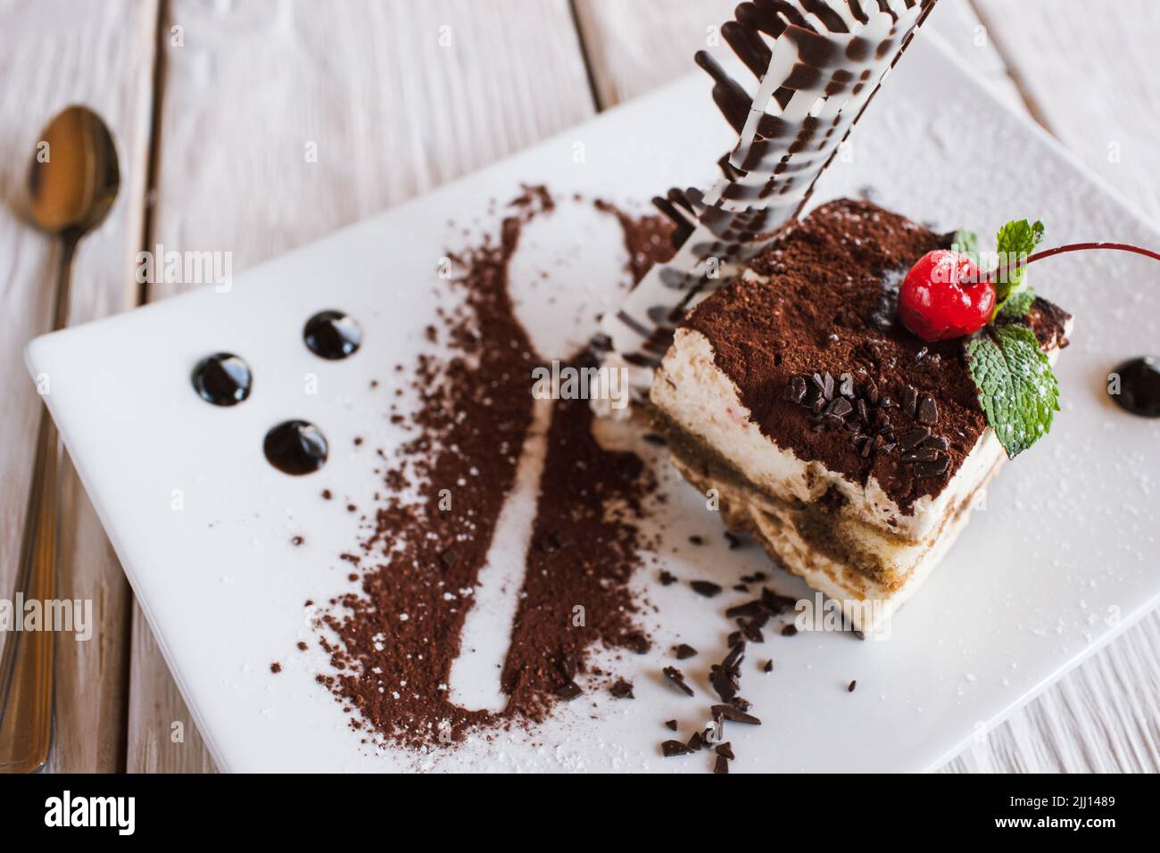 Cut square hi-res stock photography and images - Alamy