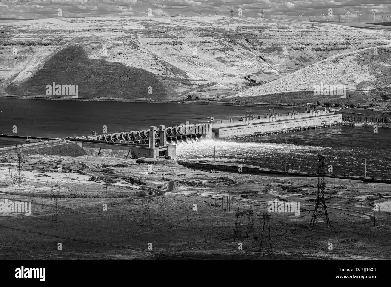 Crossing the columbia river hi-res stock photography and images - Alamy