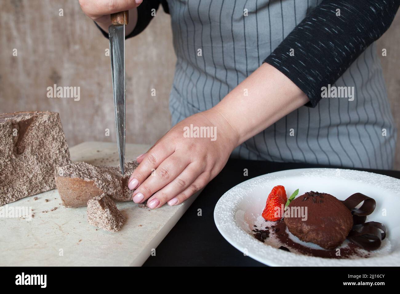 Chocolate decoration hi-res stock photography and images - Alamy