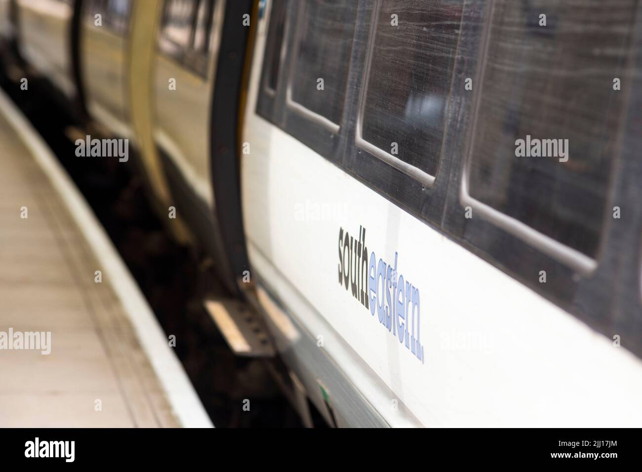 Gravesend train station hi-res stock photography and images - Alamy