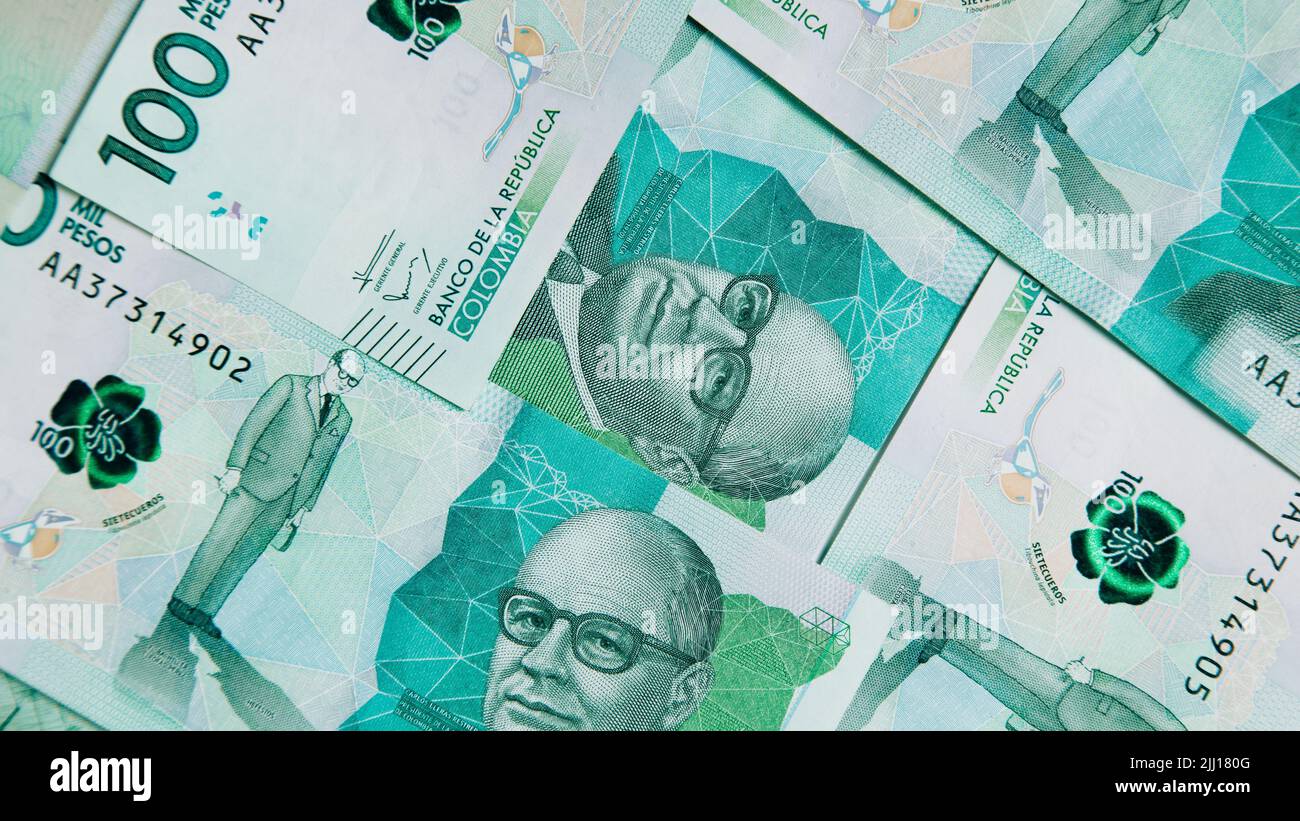 100 peso hi-res stock photography and images - Alamy