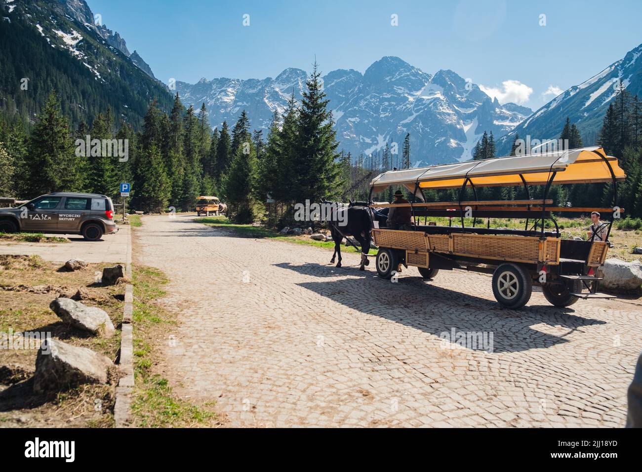 Horse carriage ride in tatra hi-res stock photography and images - Alamy