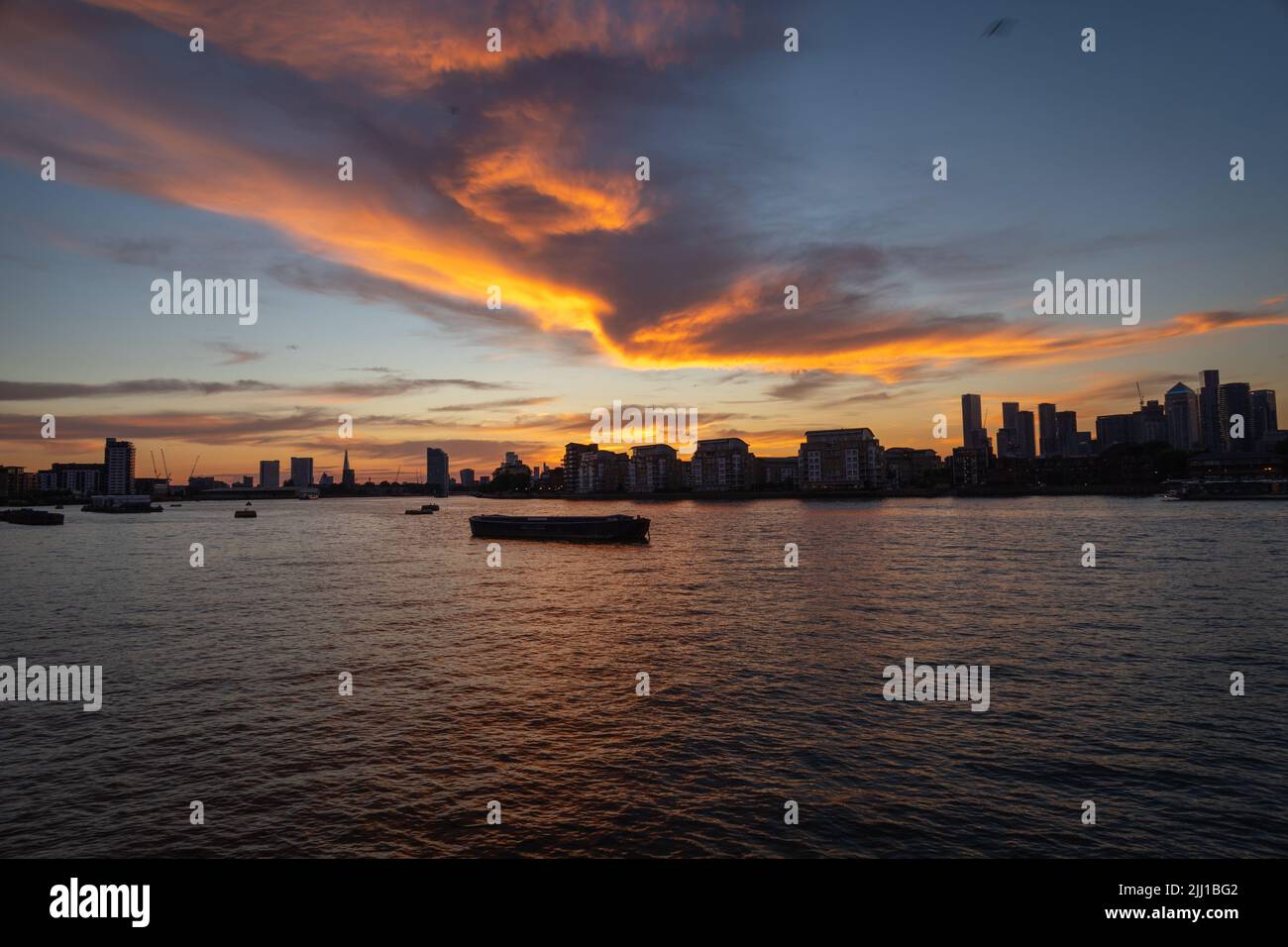 Greenwich sunset sky hi-res stock photography and images - Alamy