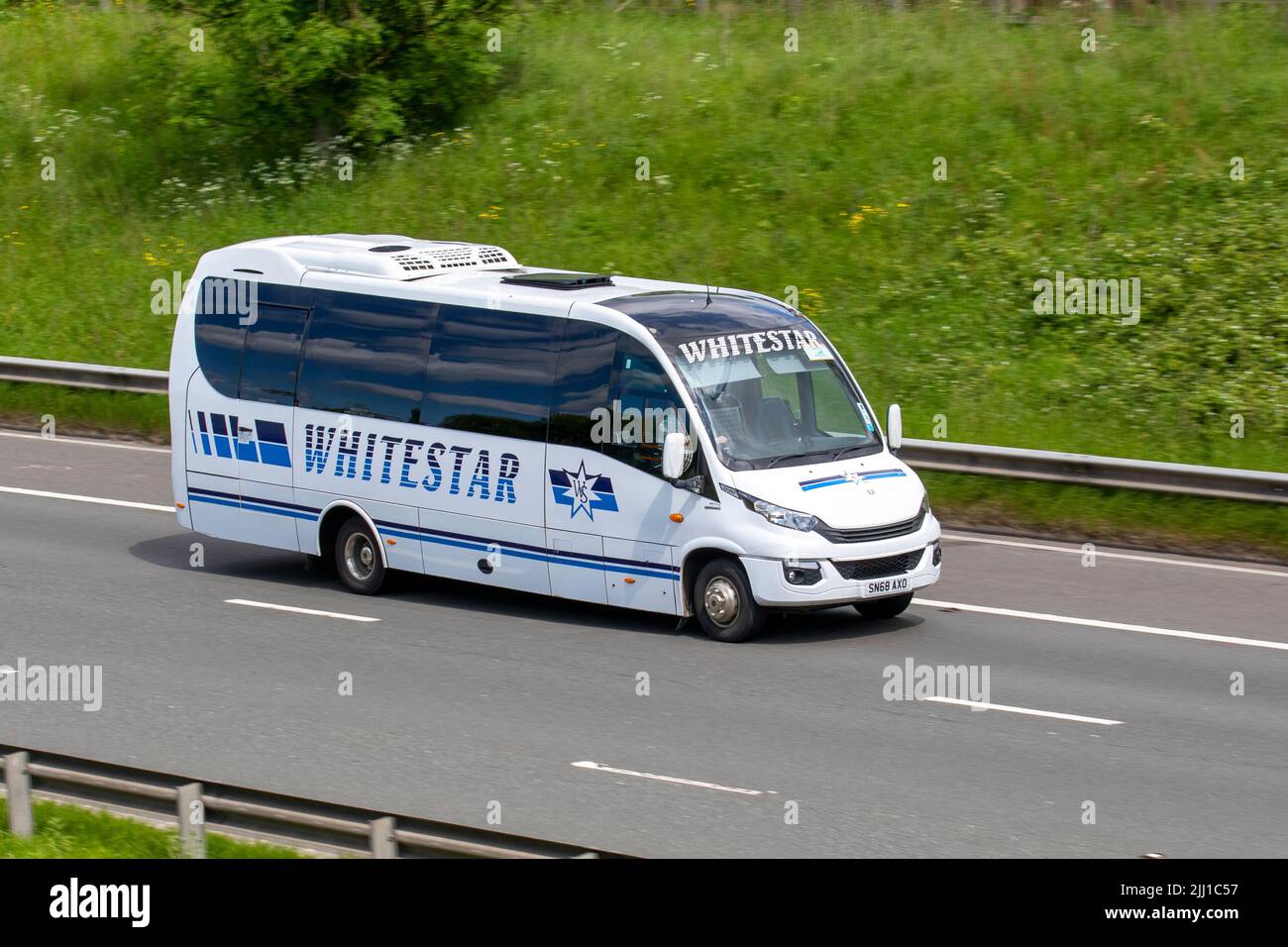 WhiteStar Transport, 2018 UNVI COMPA 2998 cc Diesel Bus Stock Photo - Alamy