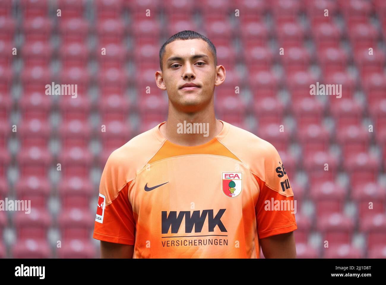 Klein daniel fc augsburg hi-res stock photography and images - Alamy