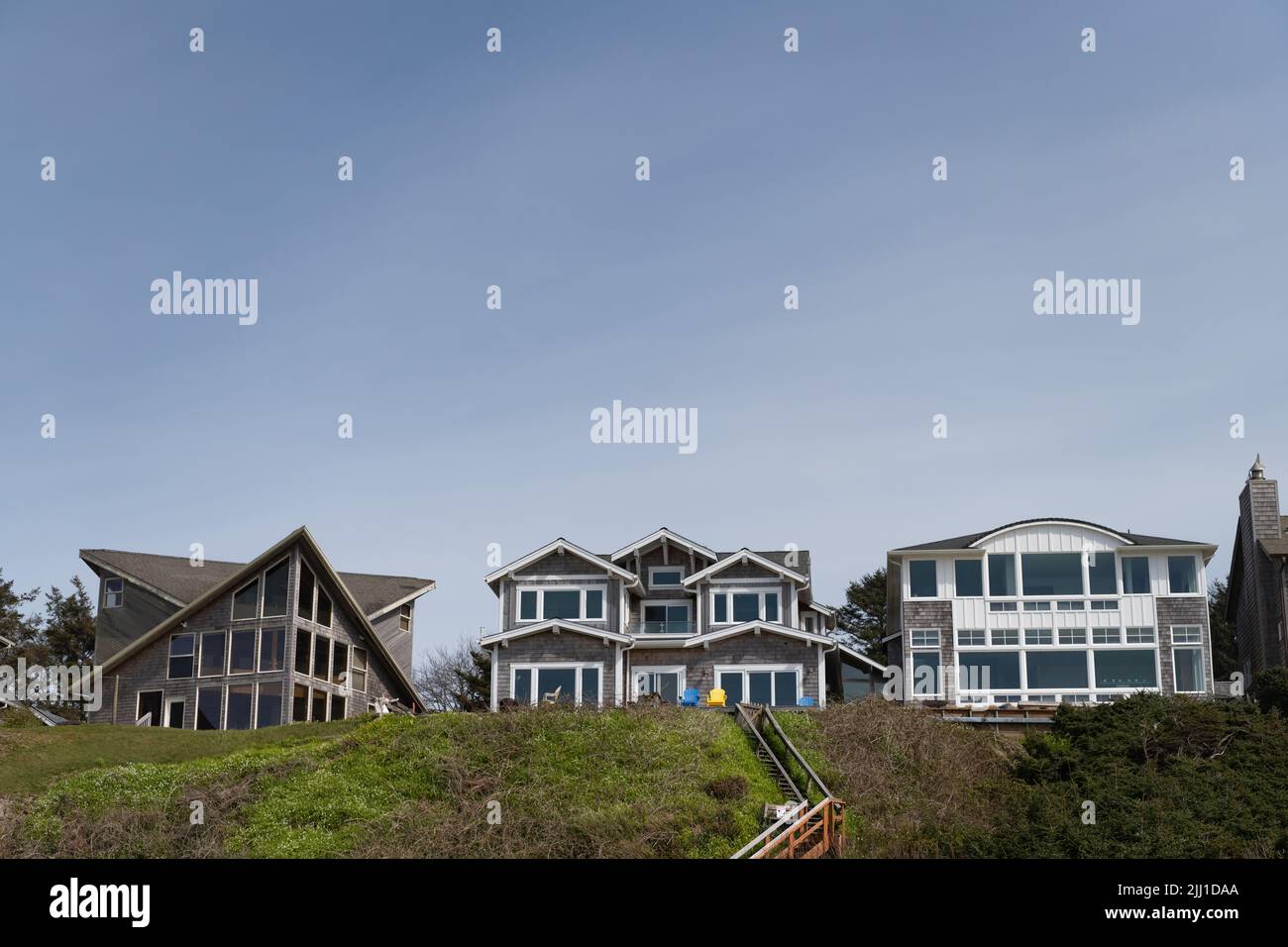 residential building houses in neighborhood of oregon Stock Photo - Alamy