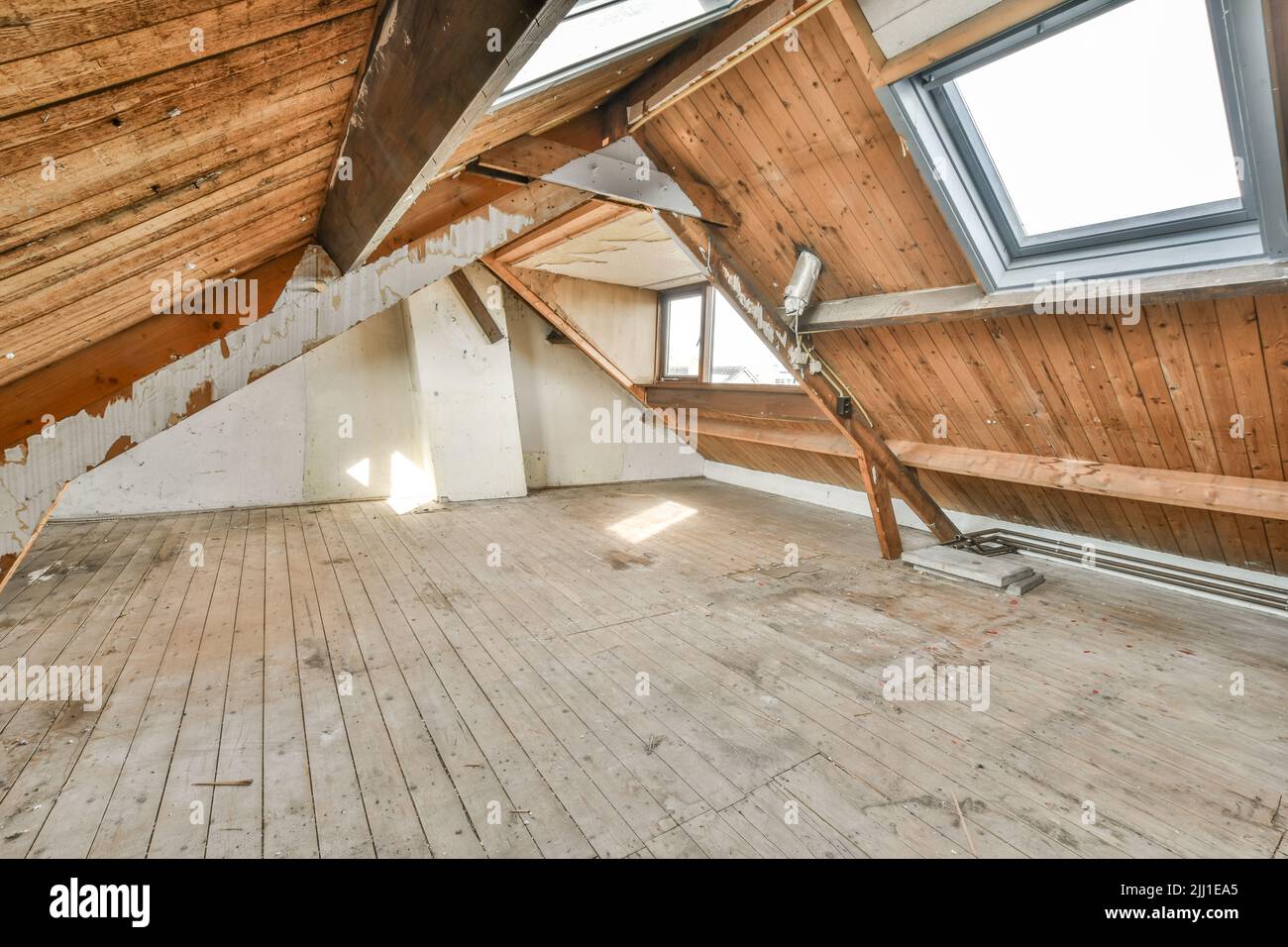 A cozy and spacious empty room in a luxury house Stock Photo - Alamy