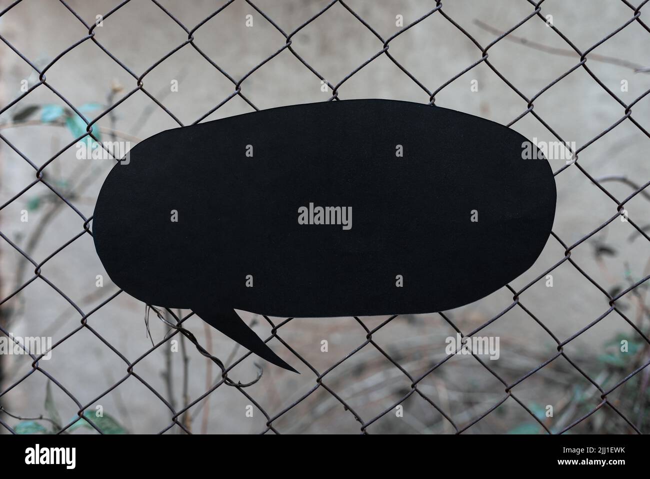 Speech Bubble With Important Informations Placed In Front Of Net ...