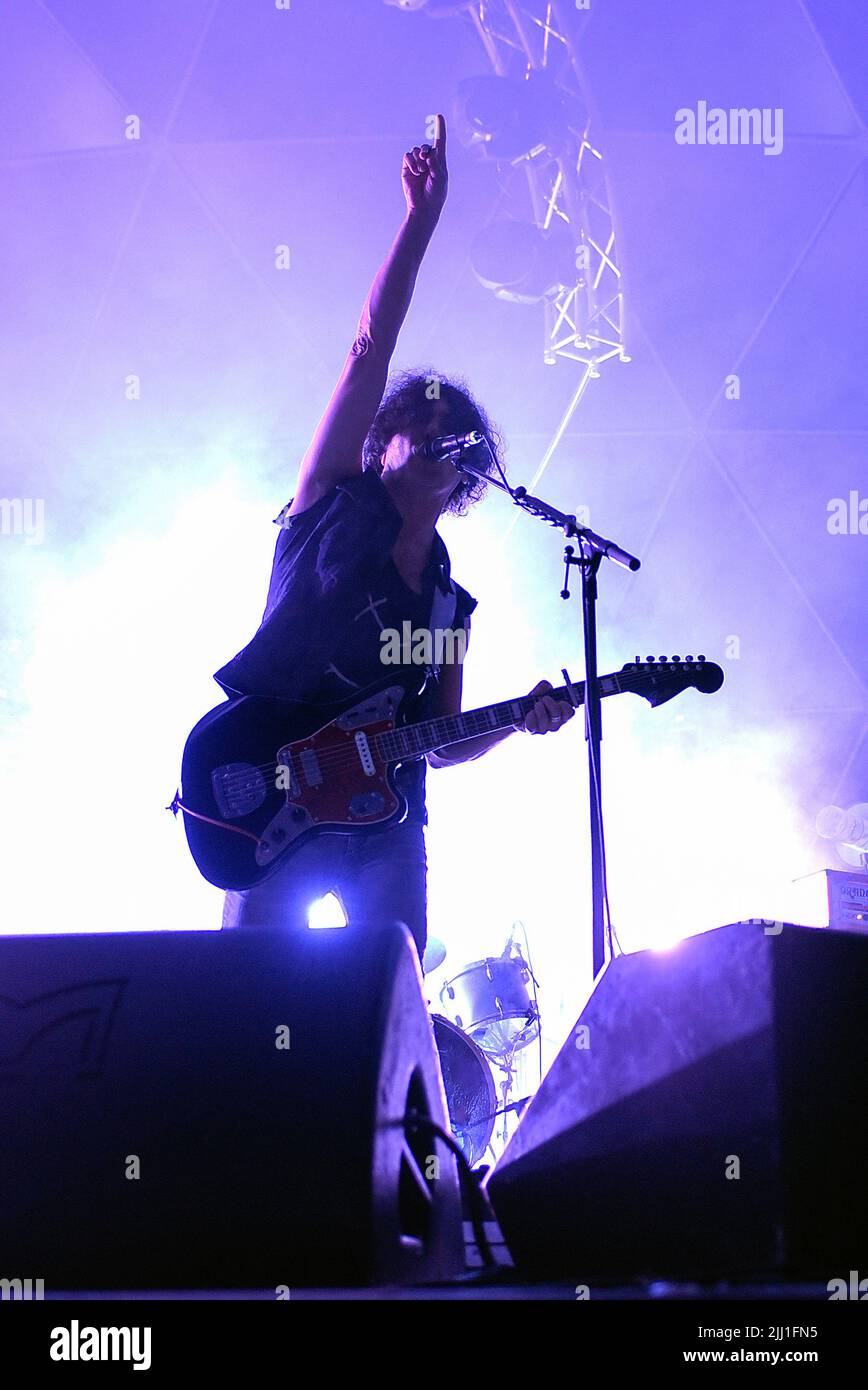 Andrea appino rock hi-res stock photography and images - Alamy