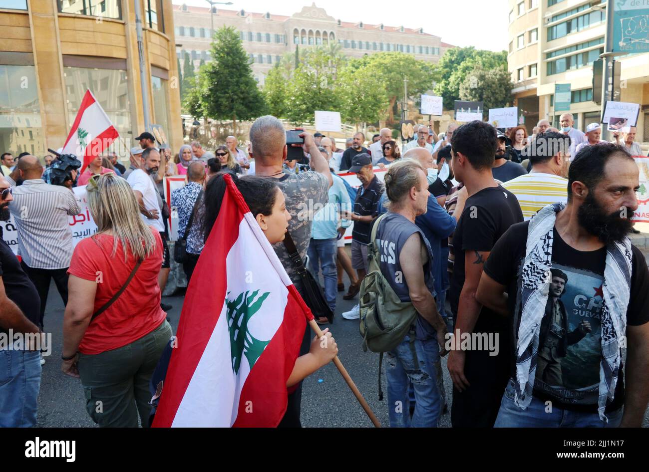 Beirut lebanon prime ministers headquarter crisis banks leba hi-res ...