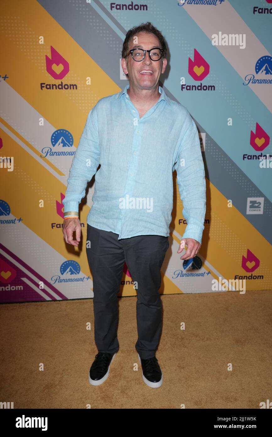 Uncle Howie Tom Kenny