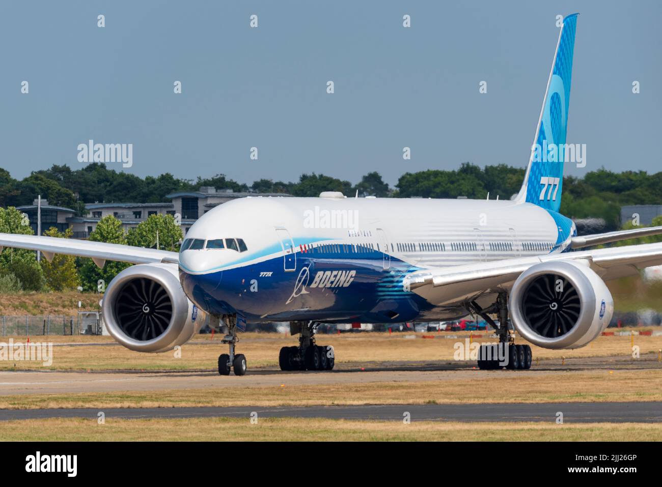 Large and wide hi-res stock photography and images - Alamy