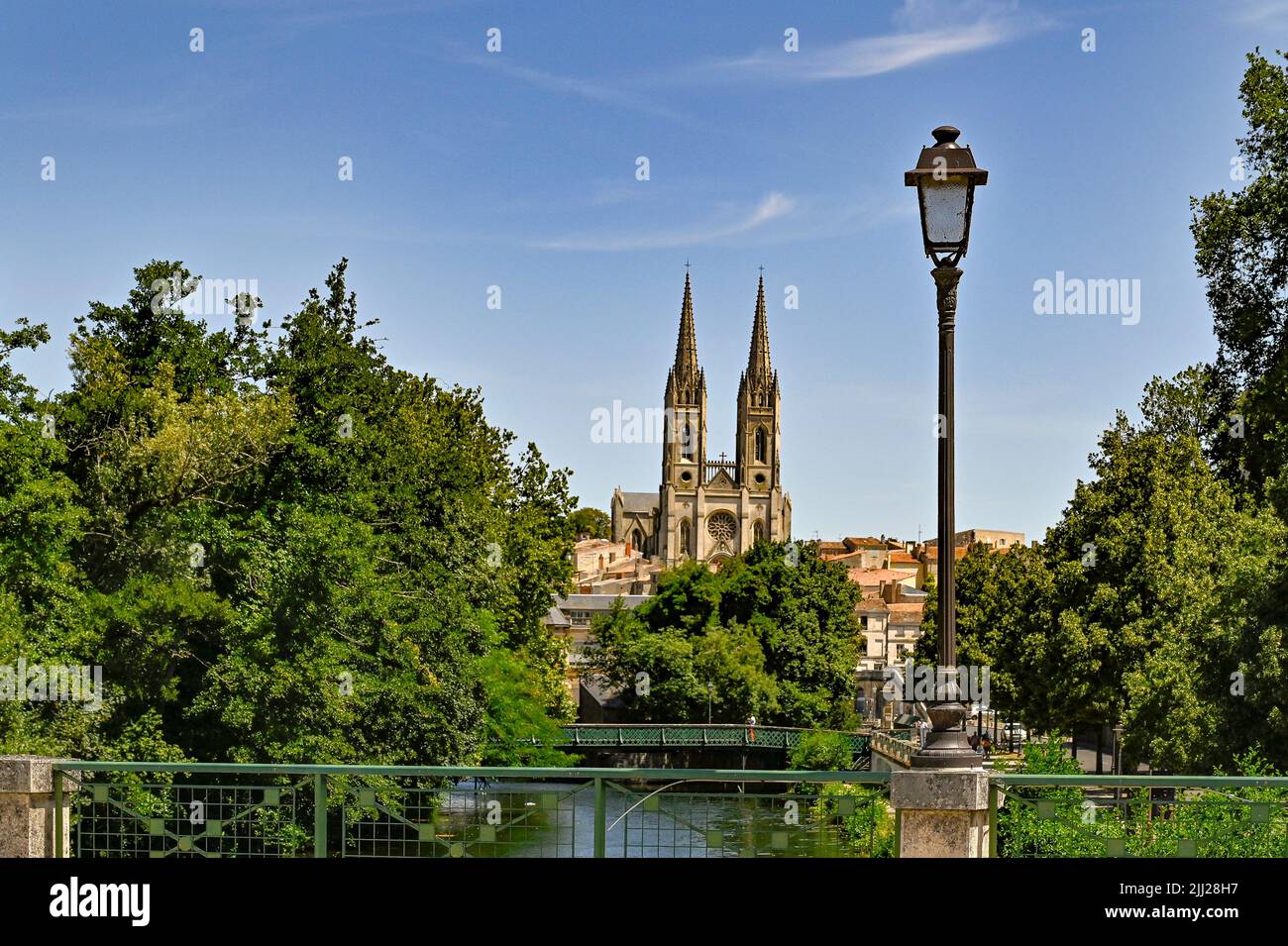 View of Niort with the St Adrews Church and the river Sèvre Niortaise ...