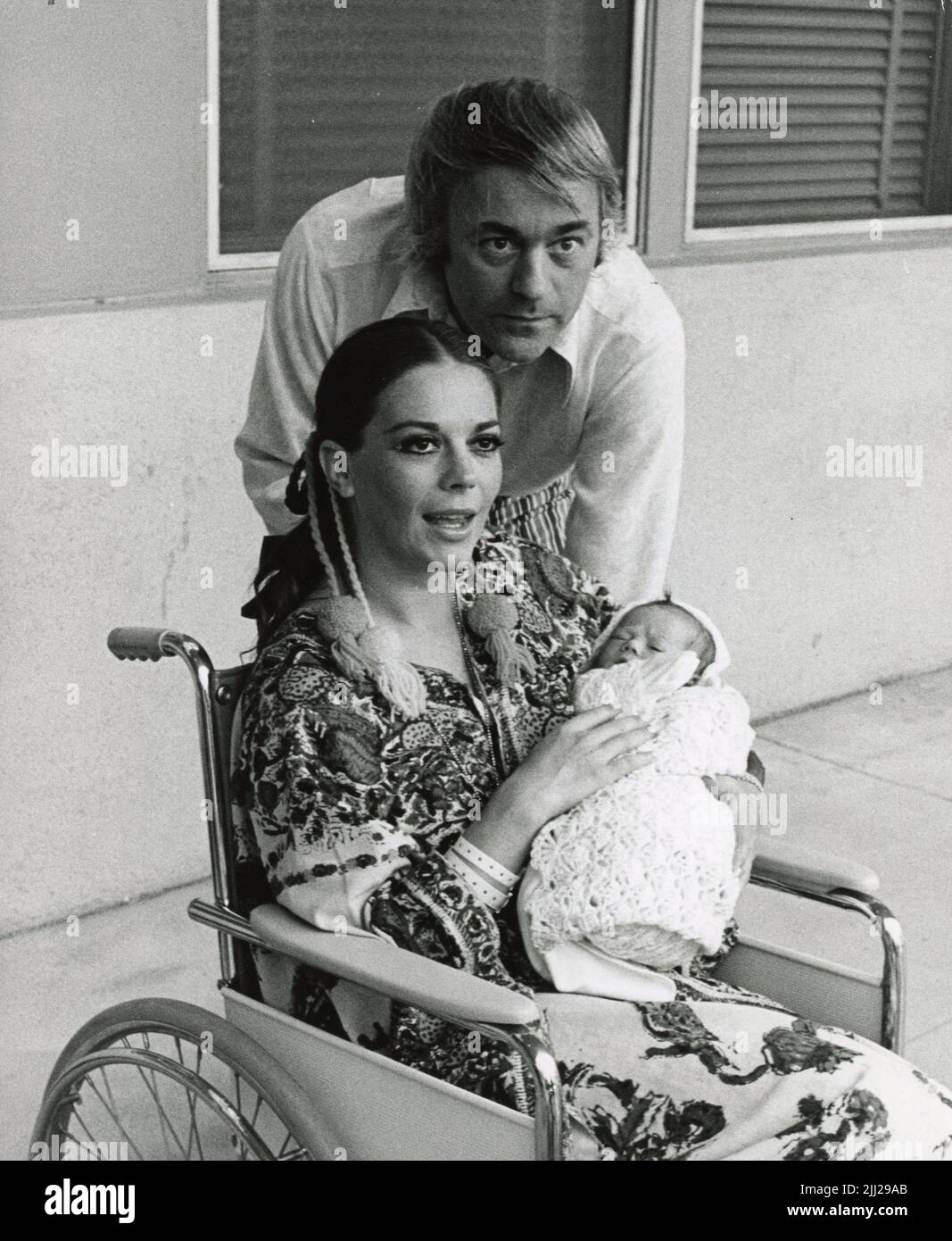 Los Angeles.CA.USA. LIBRARY. Natalie Wood and husband Richard Gregson ...